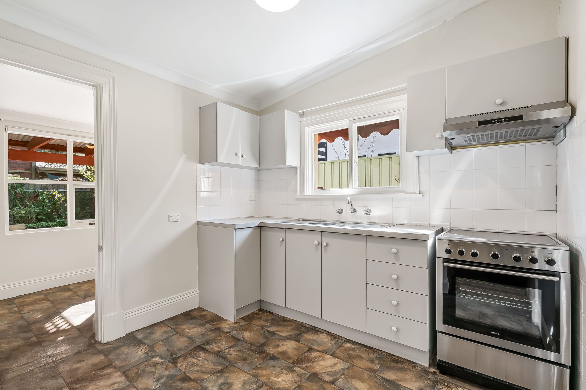 2 George Street, Payneham, SA 5070 - Leased DuplexSemi-detached - Ray ...