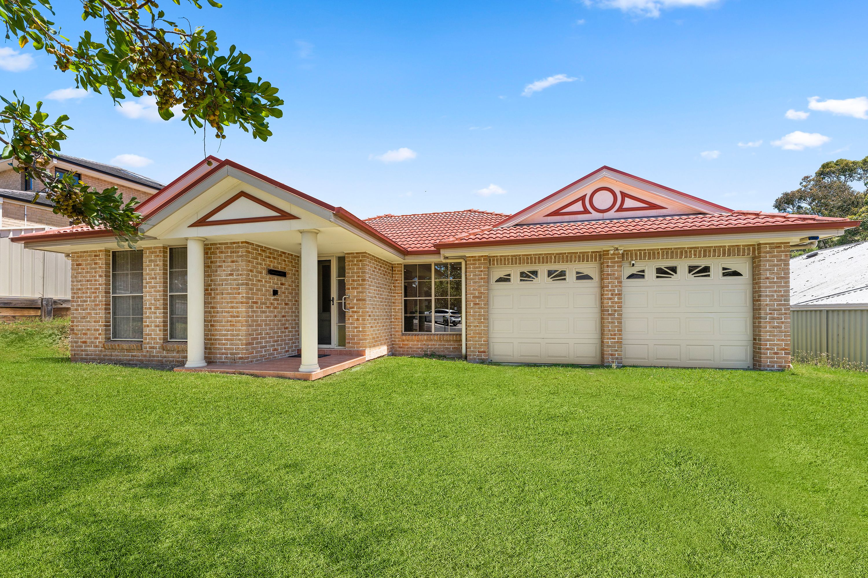4 Killalea Drive, Shell Cove, NSW 2529 - Sold House - Ray White ...