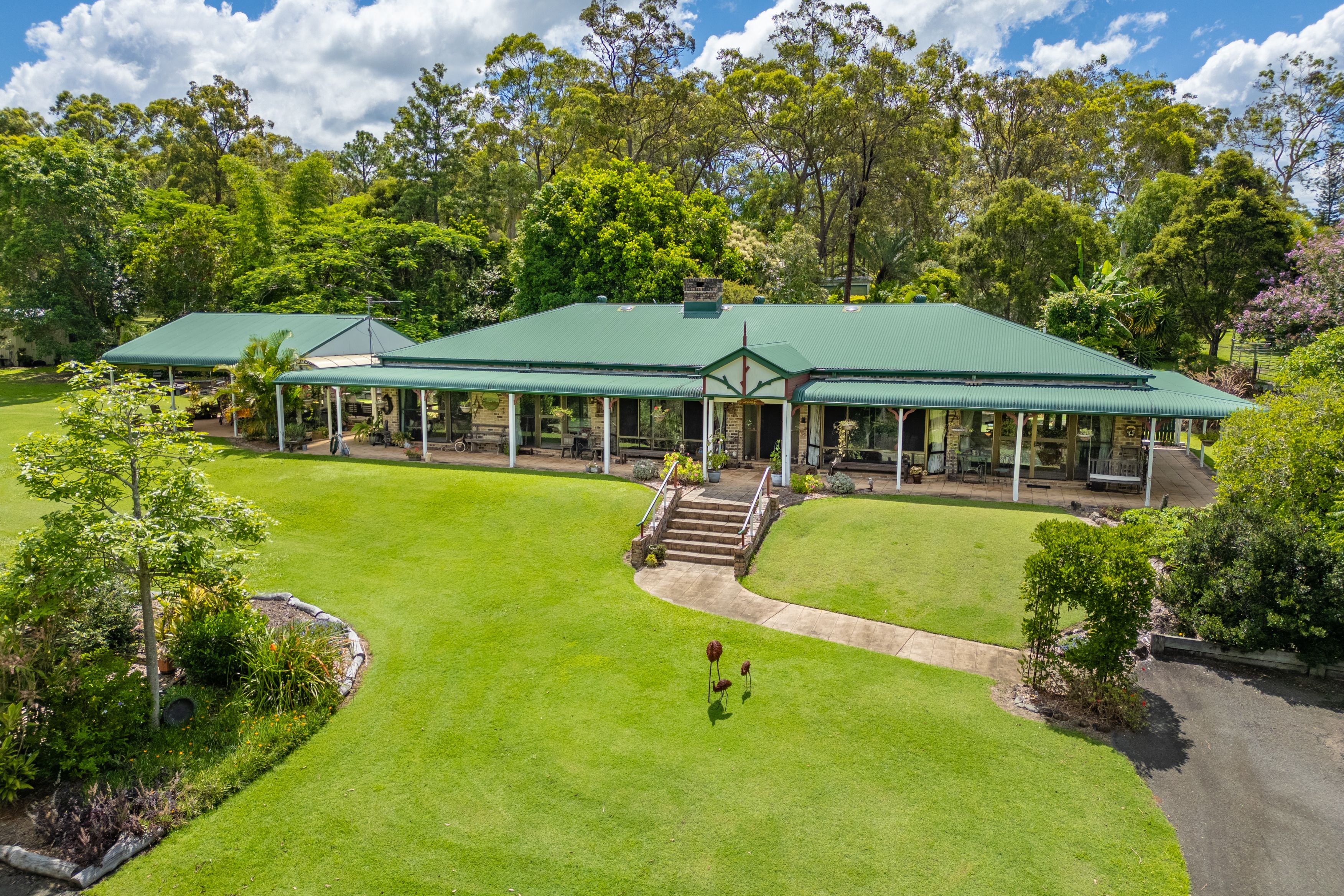 Ray White Rural Woodford