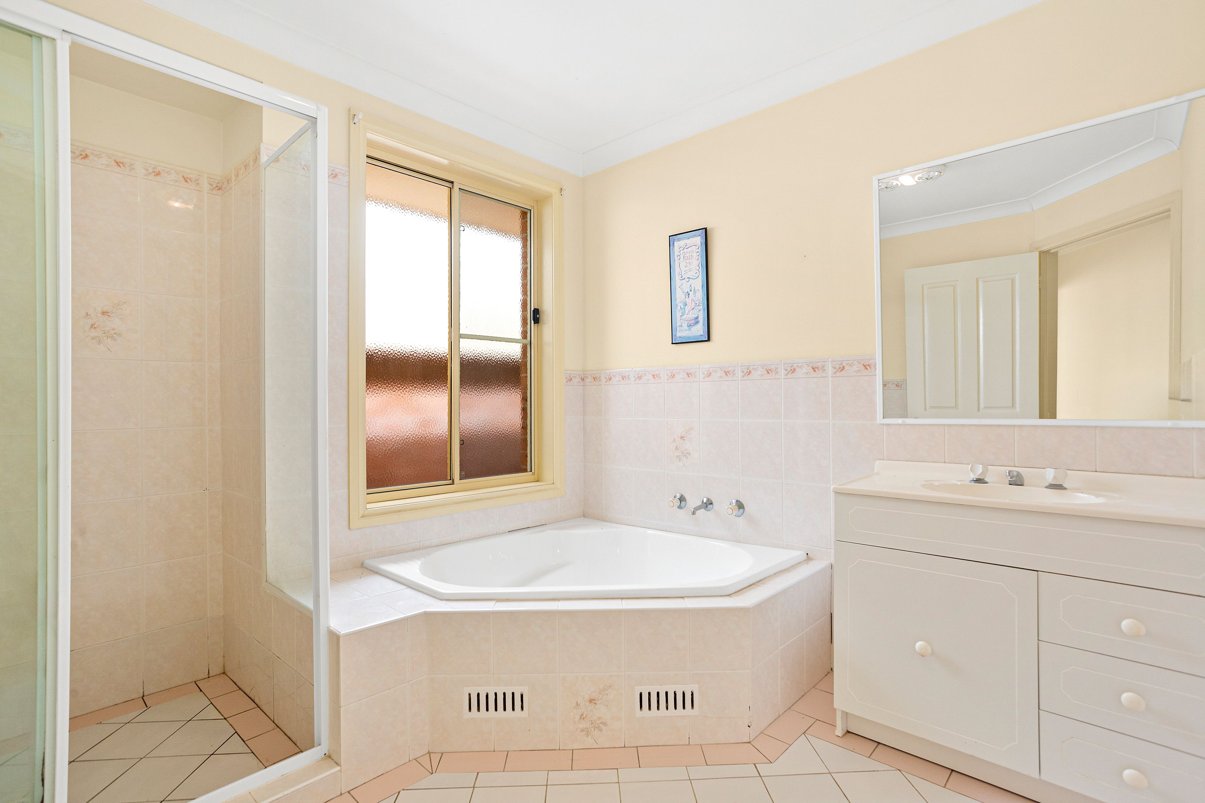 1/16-18 Wallaby Street, Blackbutt, NSW 2529 - Sold Villa - Ray White ...