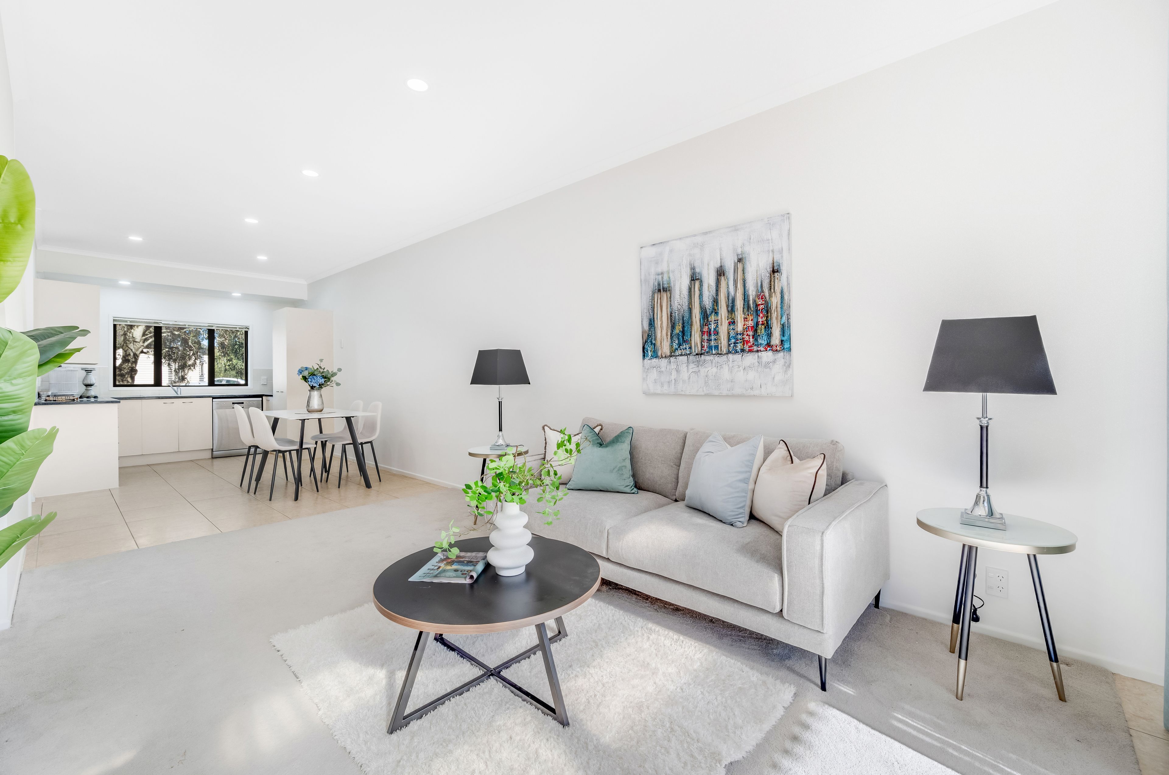 14 Skip Lane, East Tamaki, Manukau City 2013 - Sold House - Ray White ...