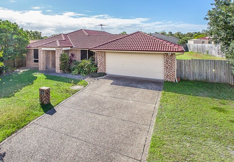 8 Malanda Court, North Lakes, QLD – Home For Rent • Ray White