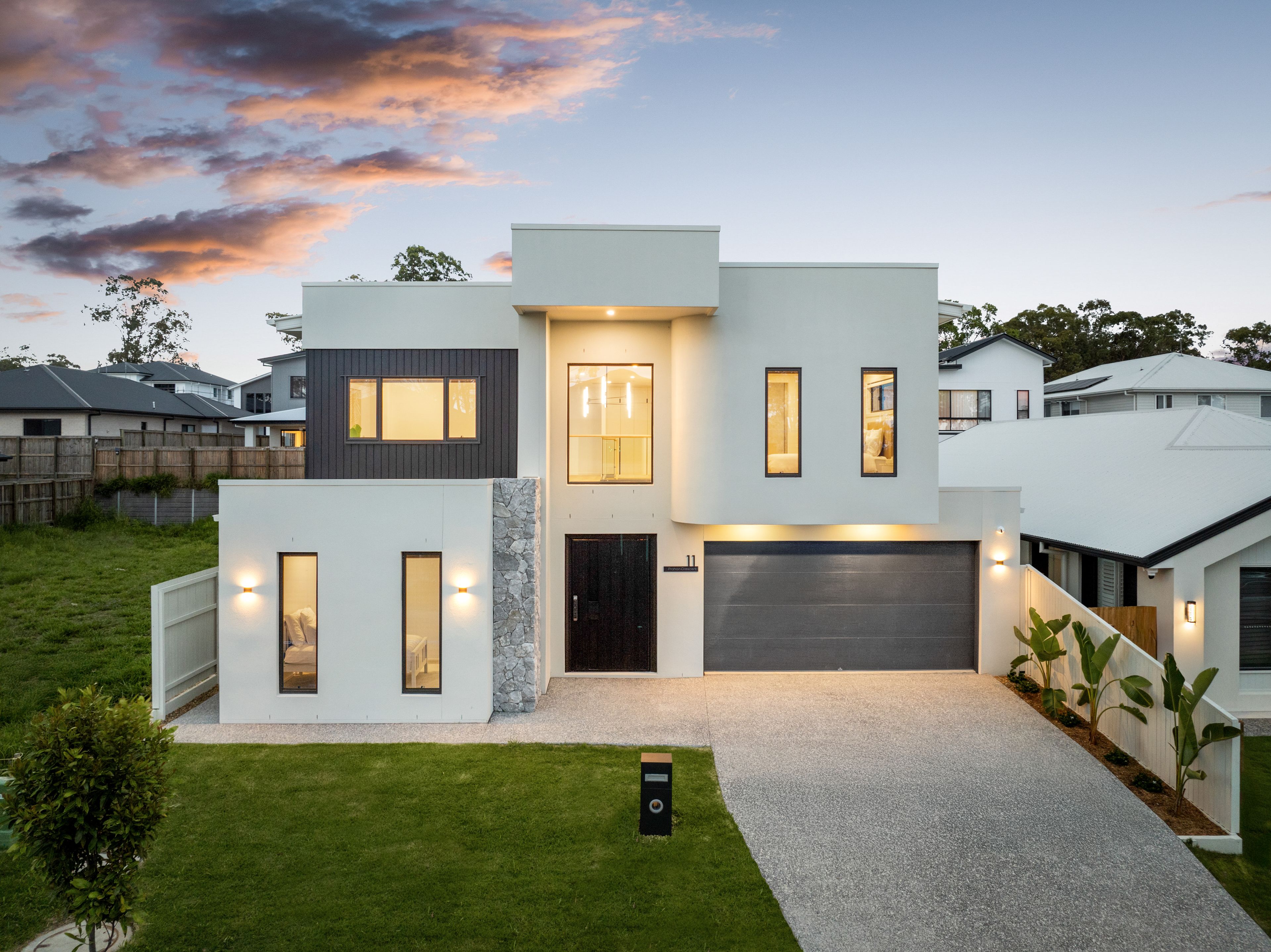 11 Prahan Crescent, Parkinson, QLD 4115 - Sold House - Ray White Acacia ...