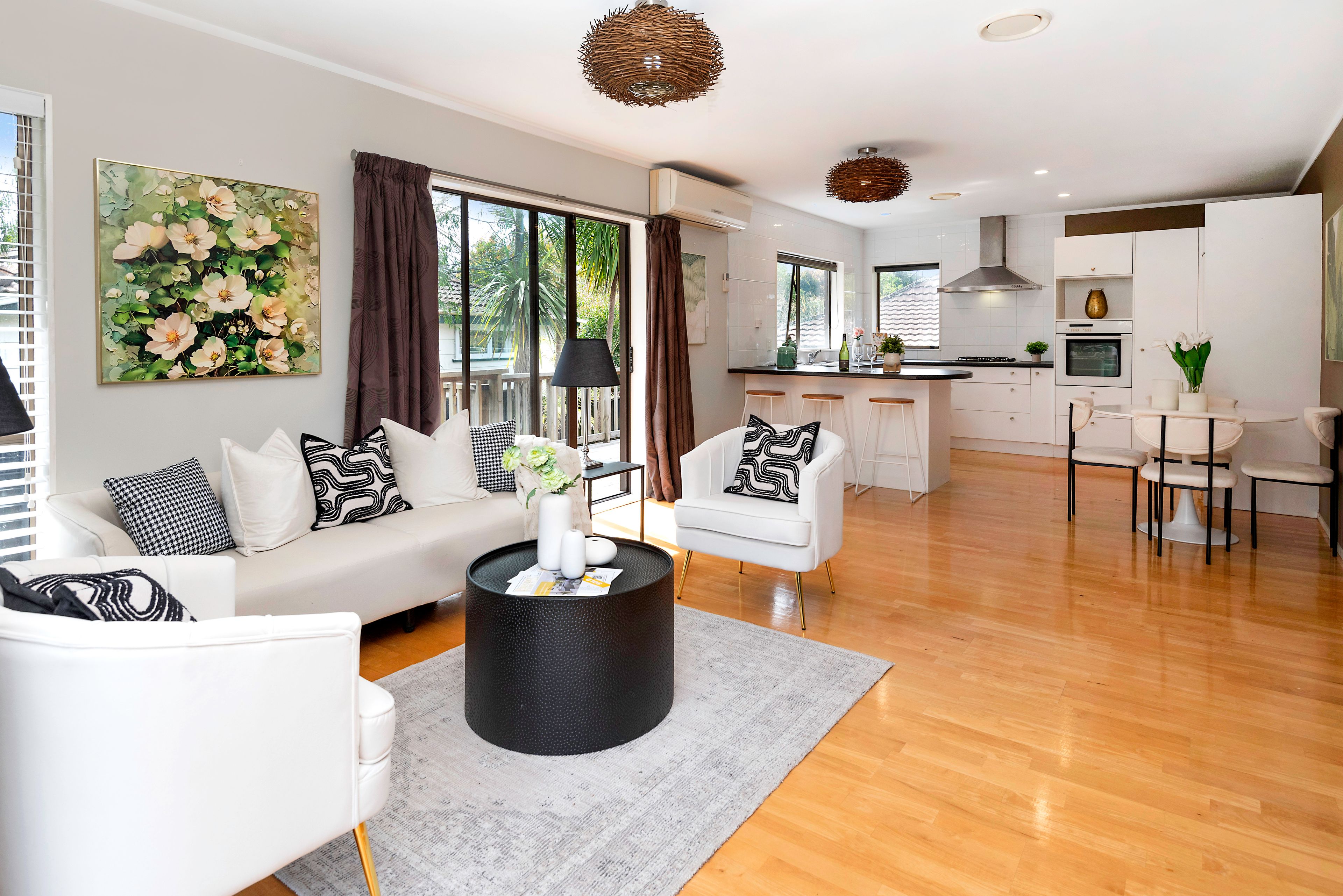 1/24 John Gill Road, Cockle Bay, Manukau City 2014 - Sold House - Ray ...