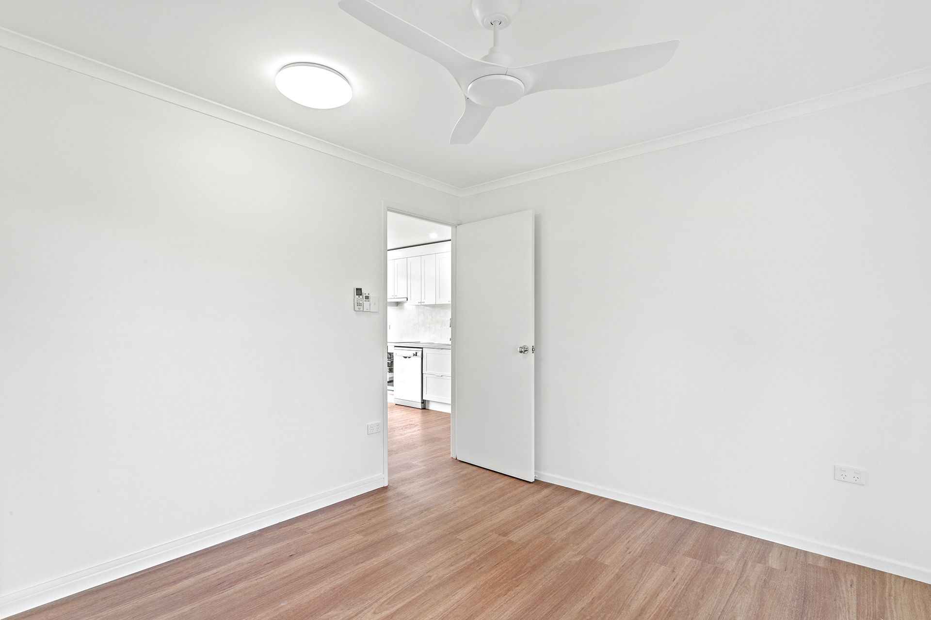 3/5-7 Simmons Street, Airlie Beach, QLD 4802 - Leased Unit - Ray White ...