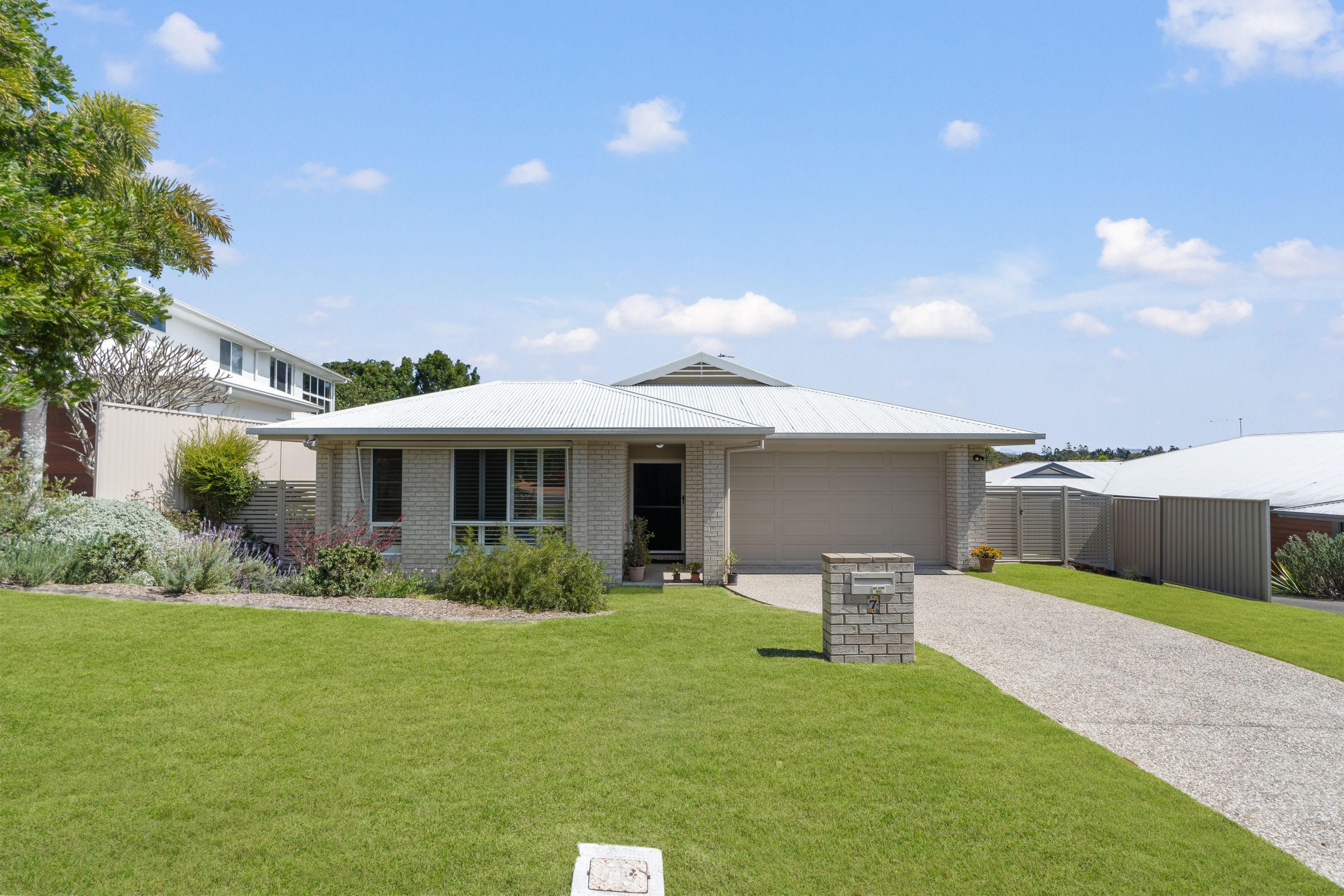 Ray White Malan + Co