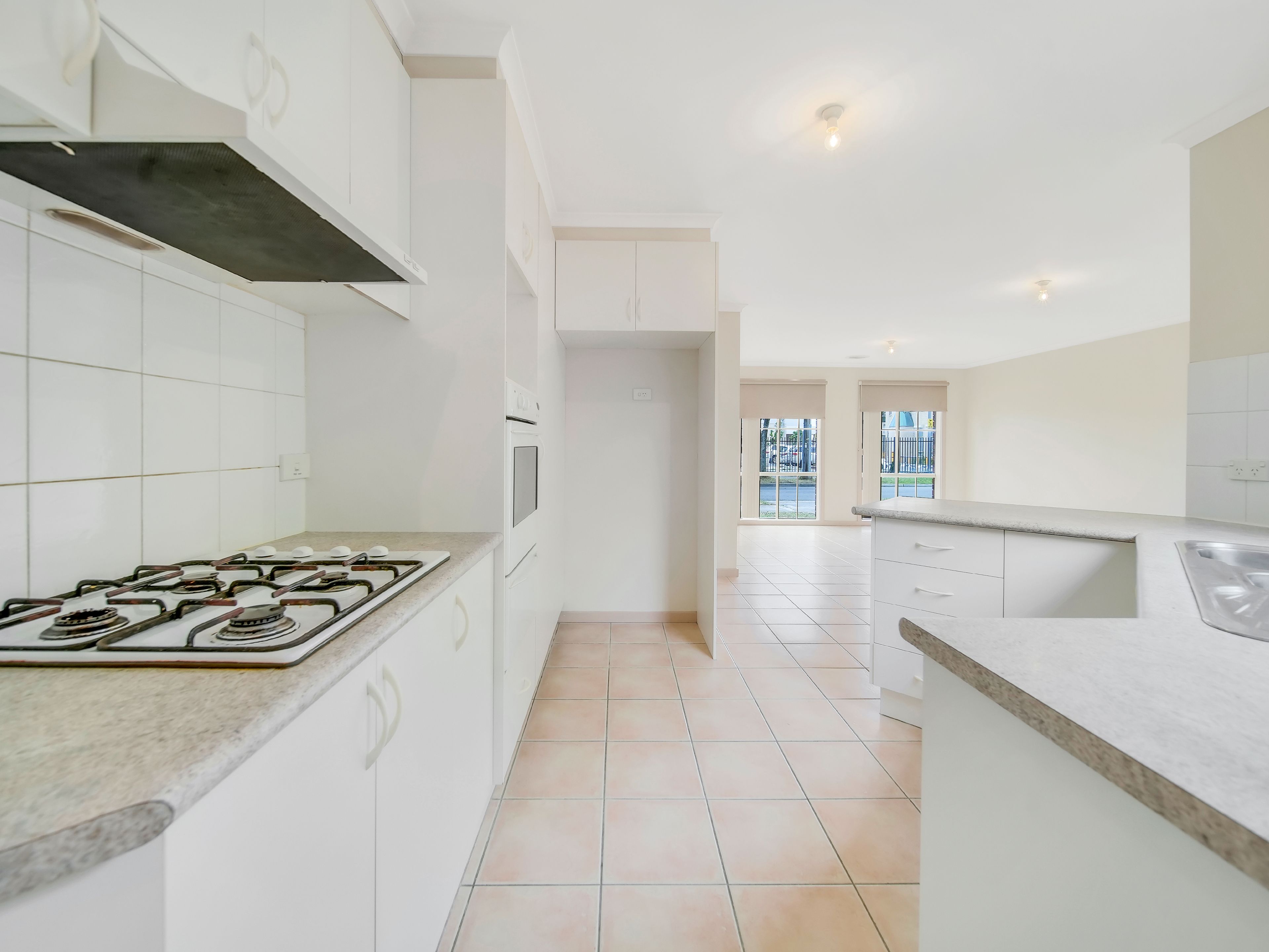 1/4 Hopkins Street, Dandenong, VIC 3175 - Sold Unit - Ray White Noble ...