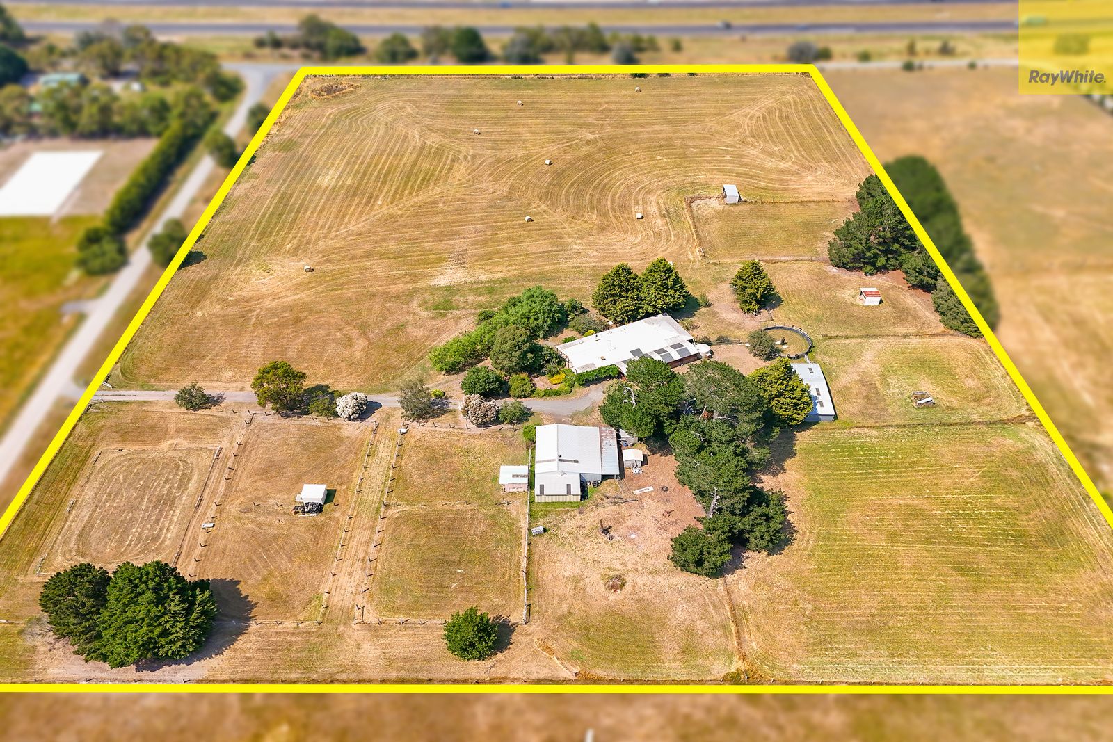 19 Von Steiglitz Drive, Ballan, VIC 3342 - House for Sale - Ray White ...