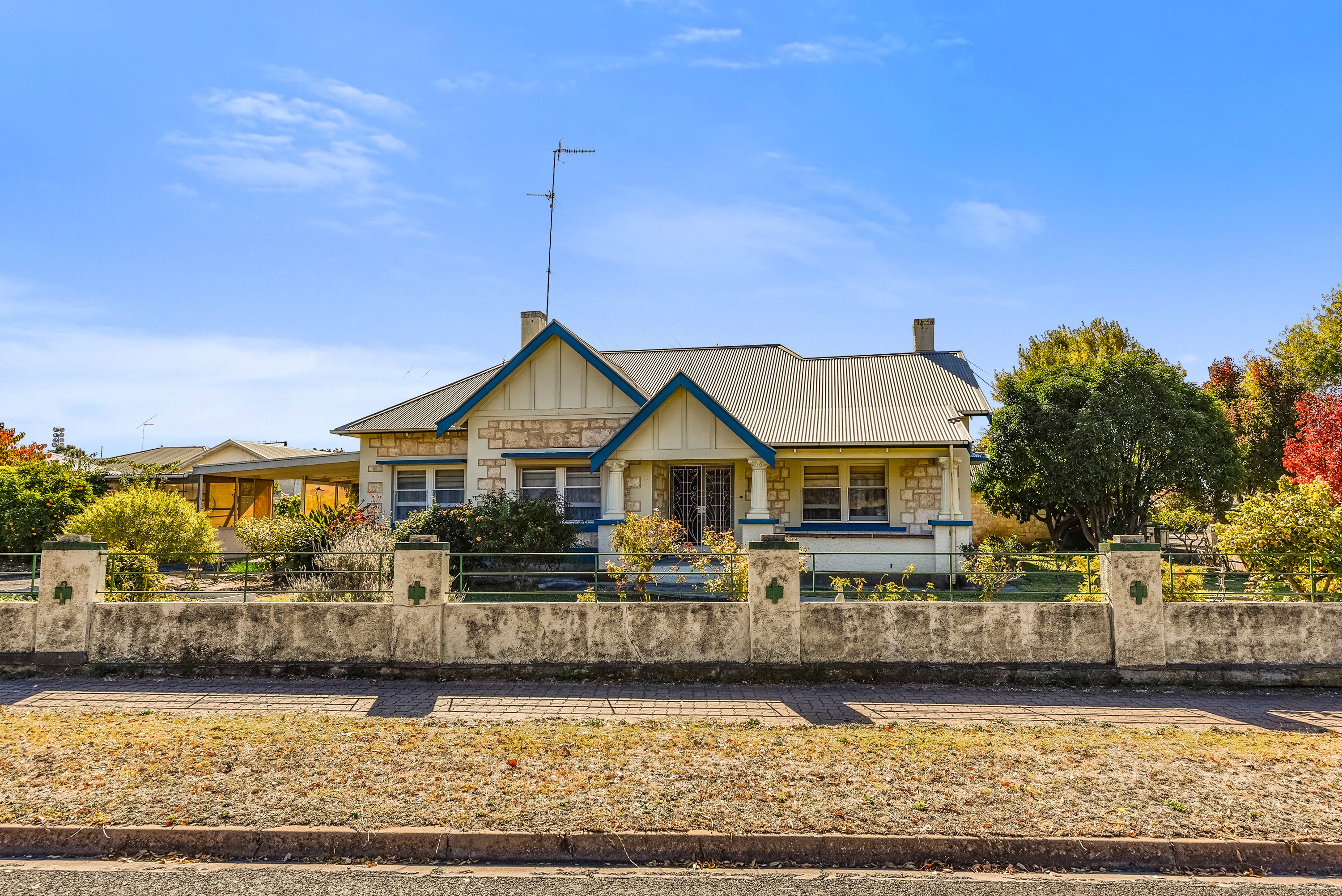 49 South Terrace, Bordertown, SA 5268 - Sold House - Ray White ...