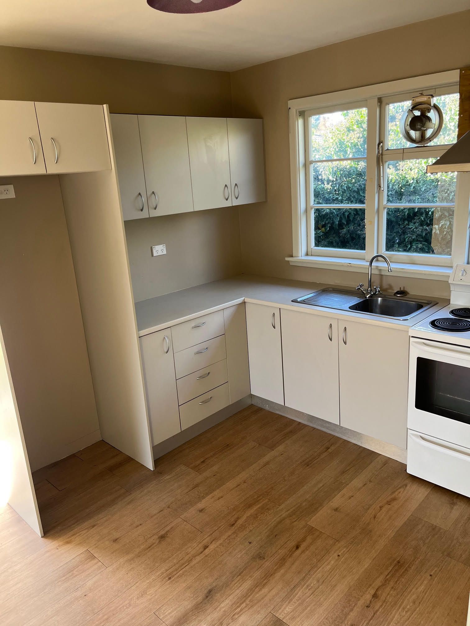 64 Moffett Street, Islington, Christchurch City 8042 - Leased House ...