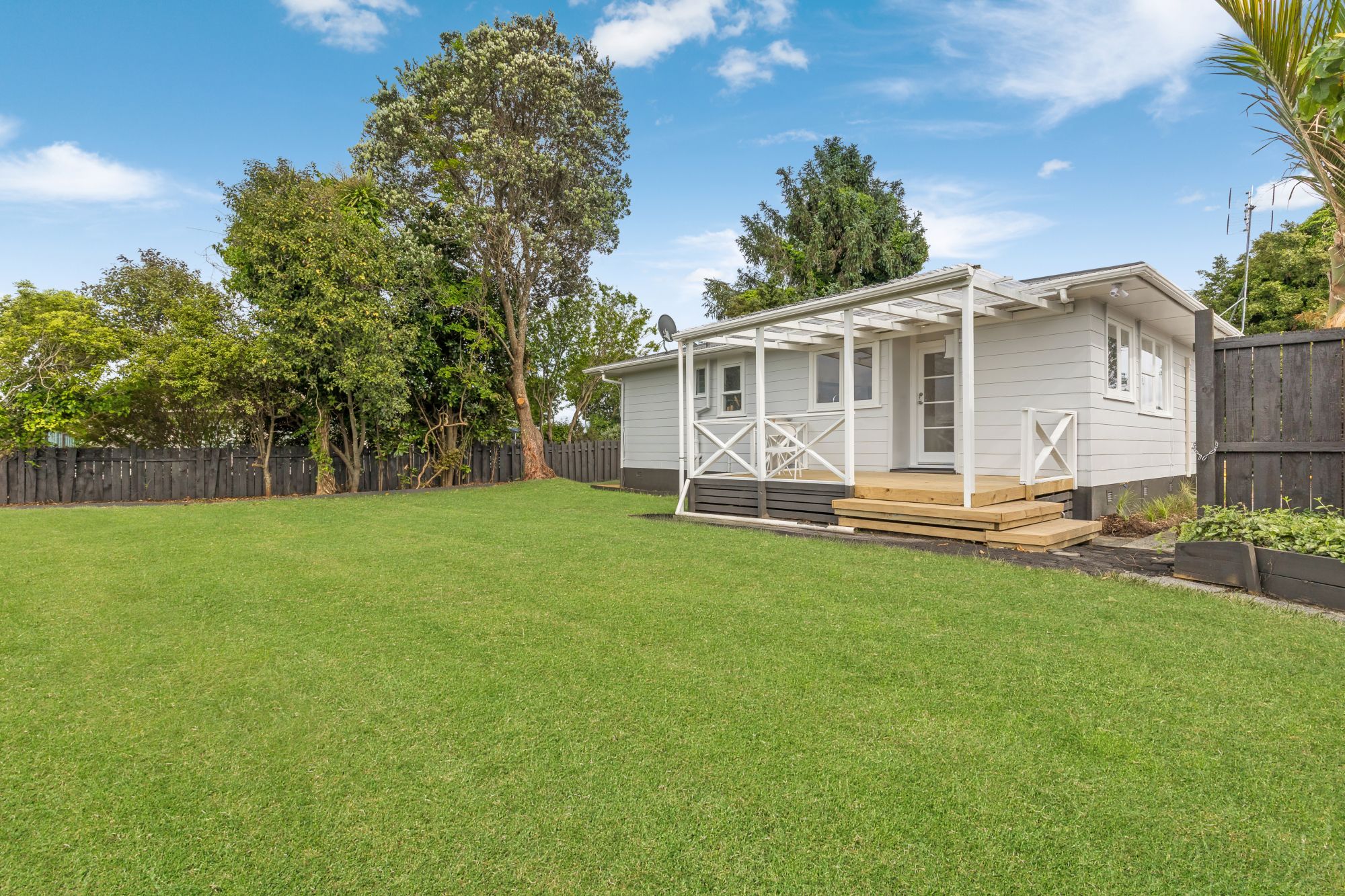 11 Burlington Place, Manurewa, Manukau City 2102 - Sold House - Real ...