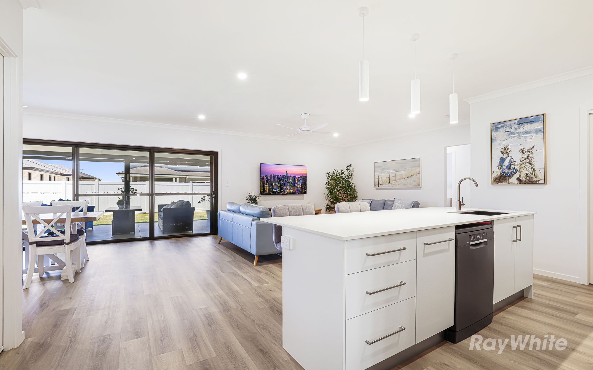 6 Lady Elliott Way, Innes Park, QLD 4670 - Sold House - Ray White Bundaberg