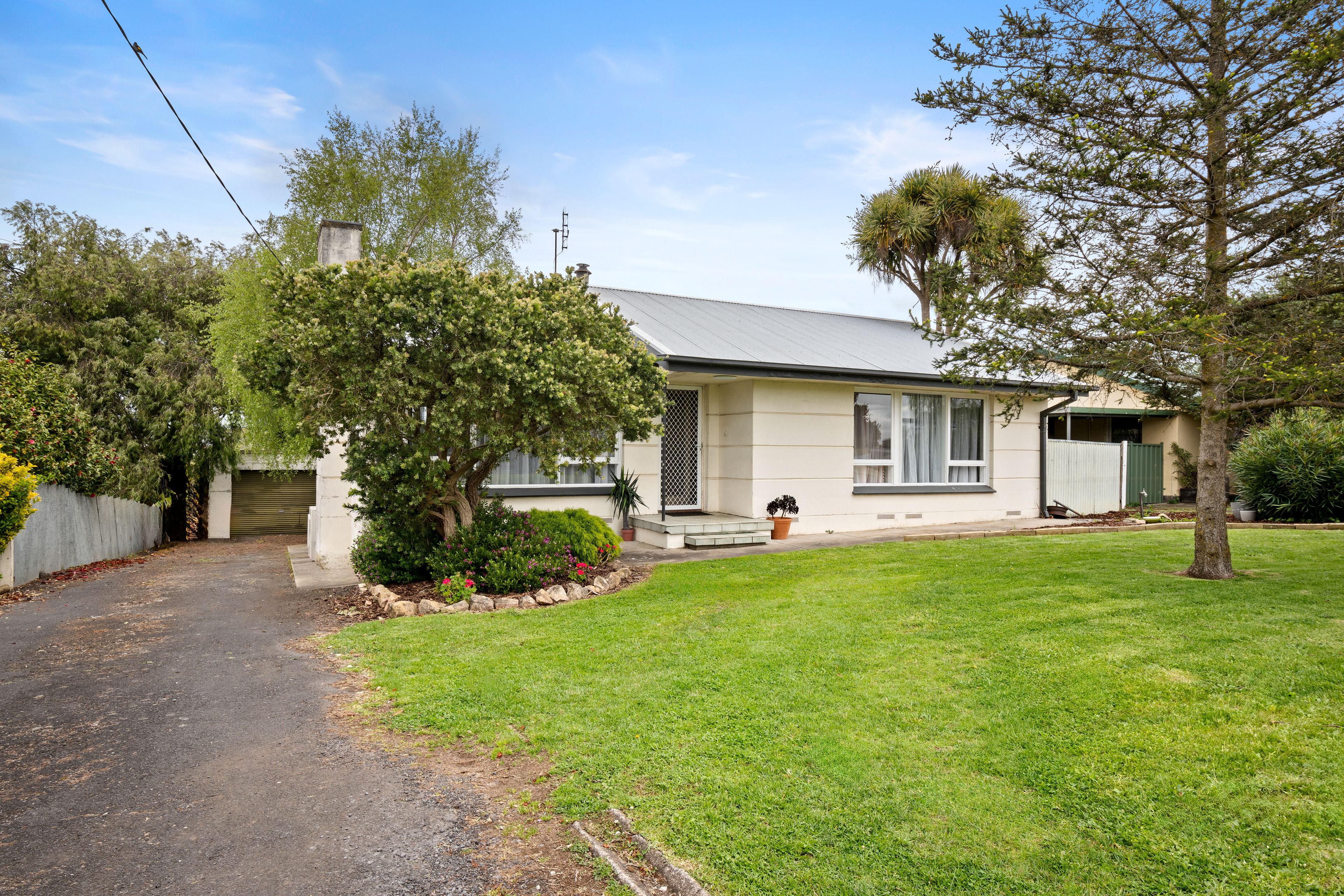 33 McArthur Street, Mount Gambier, SA 5290 - Leased House - Ray White ...