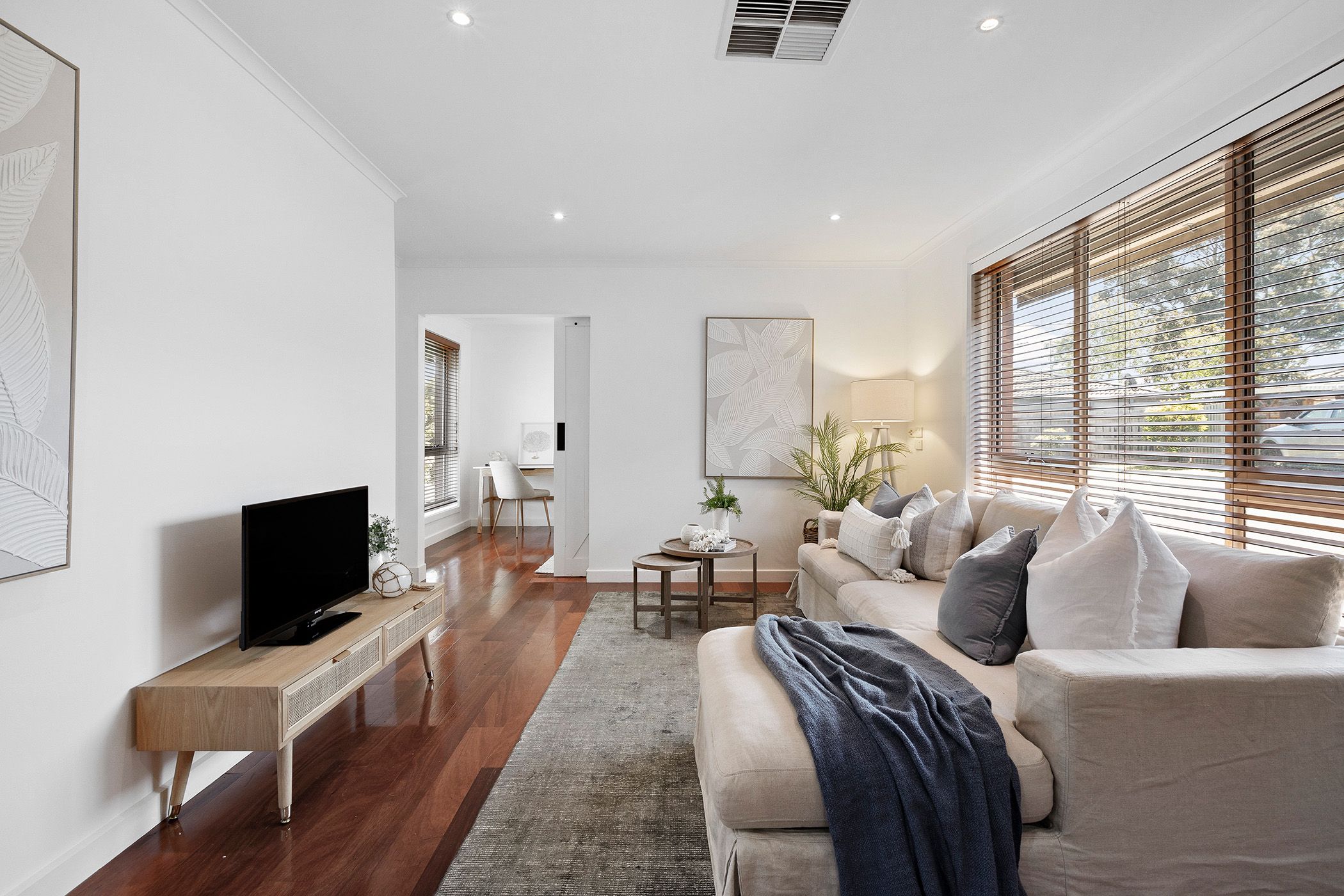 1/41-43 Brownfield Street, Mordialloc, VIC 3195 - Sold Unit - Ray White ...