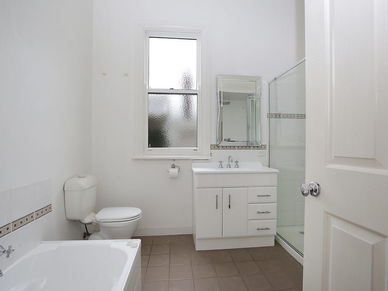 5 McLaughlin Street, Colac, VIC 3250 - Leased House - Ray White Colac