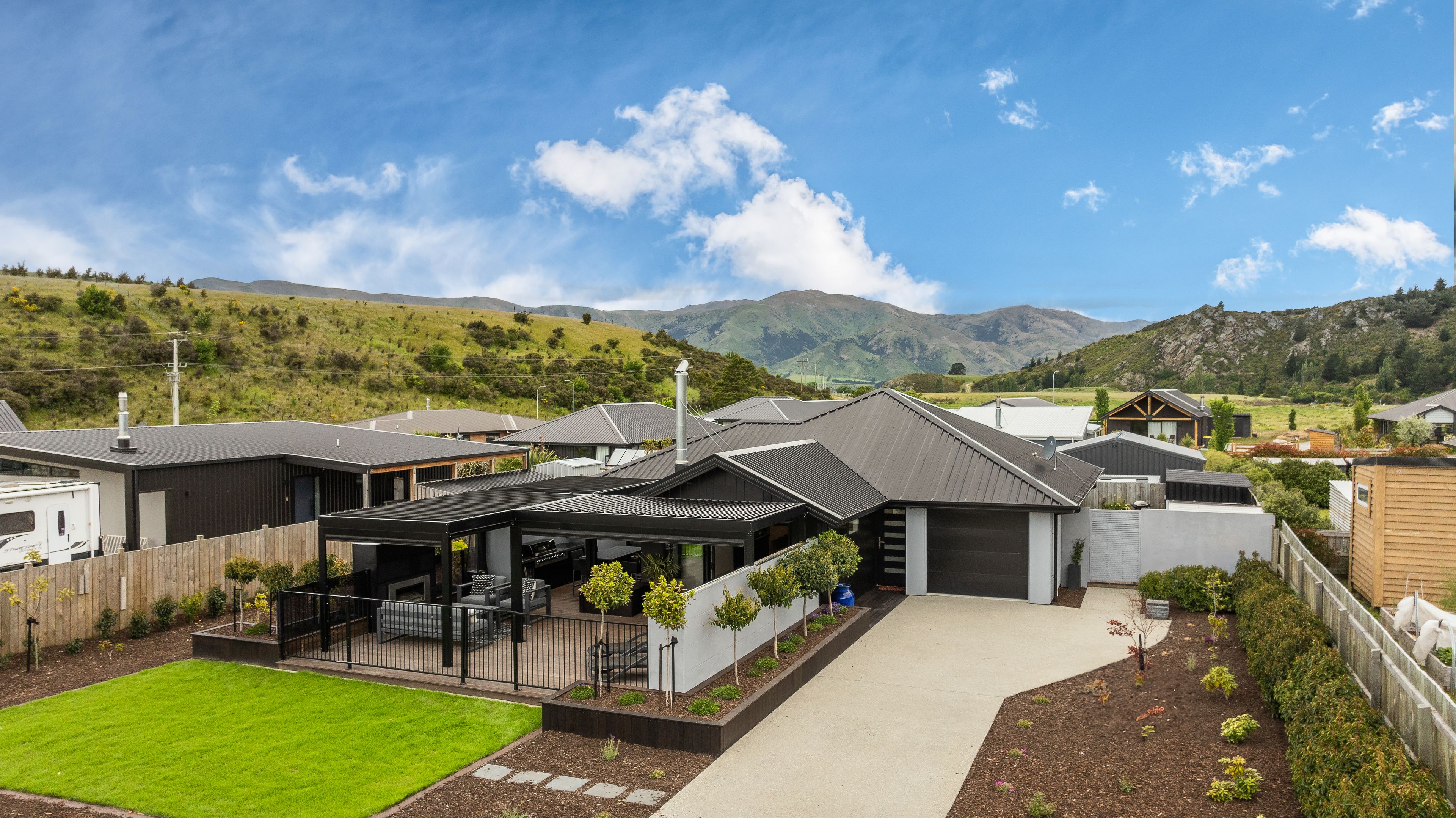 5 Cooper Crescent, Luggate, Queenstown Lakes District 9383 - Sold House ...