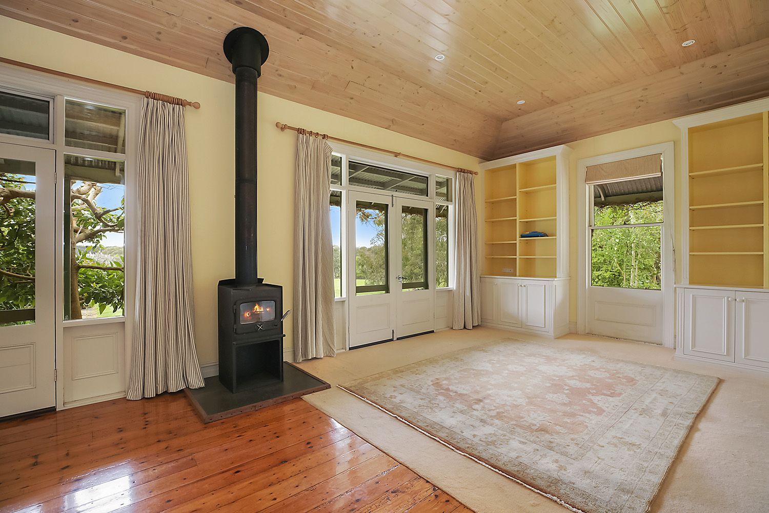 20 Darlington-Carranballac Road, Darlington, VIC 3271 - Leased House ...