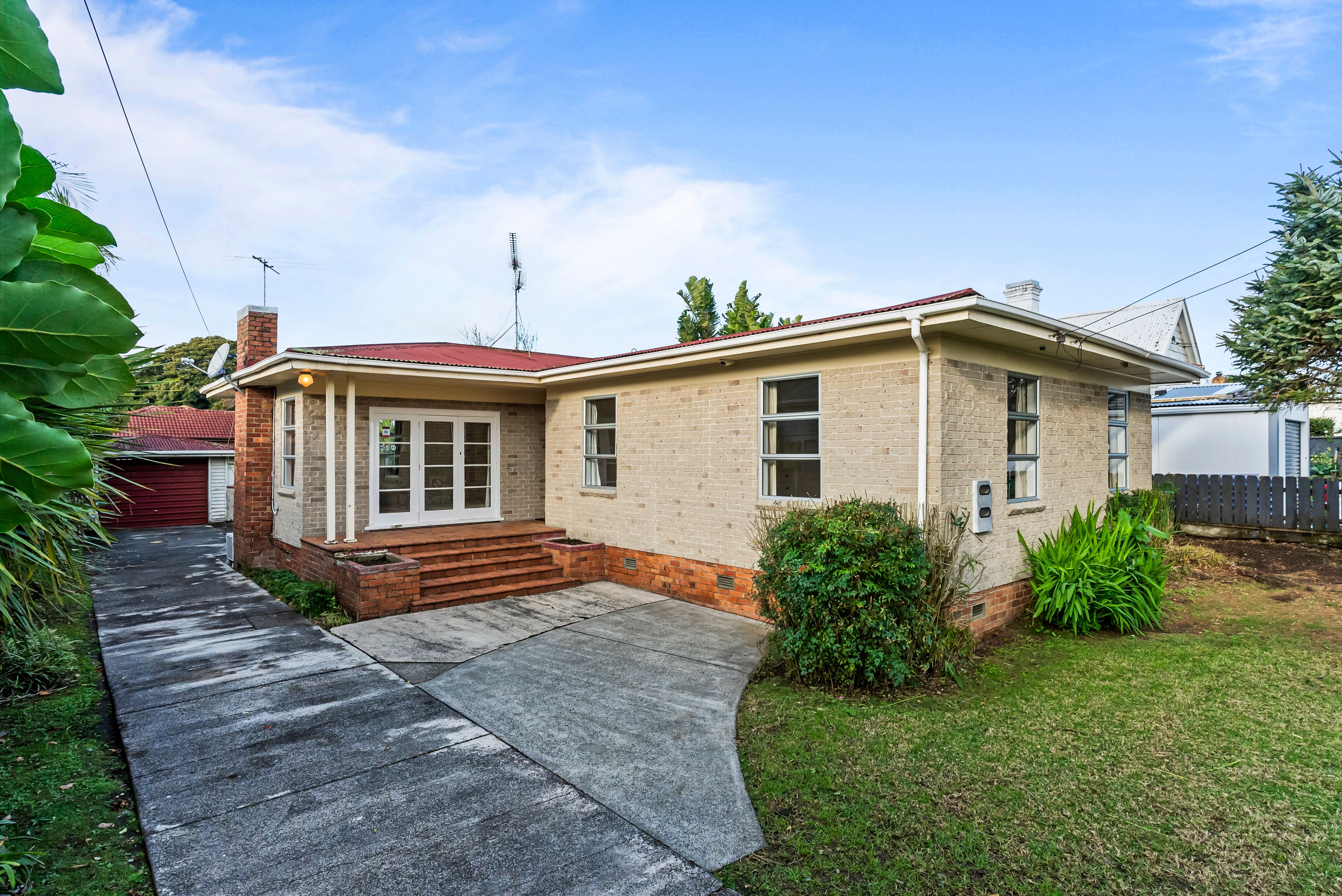 44 Hutton Street, Otahuhu, – Home For Sale • Ray White New Zealand