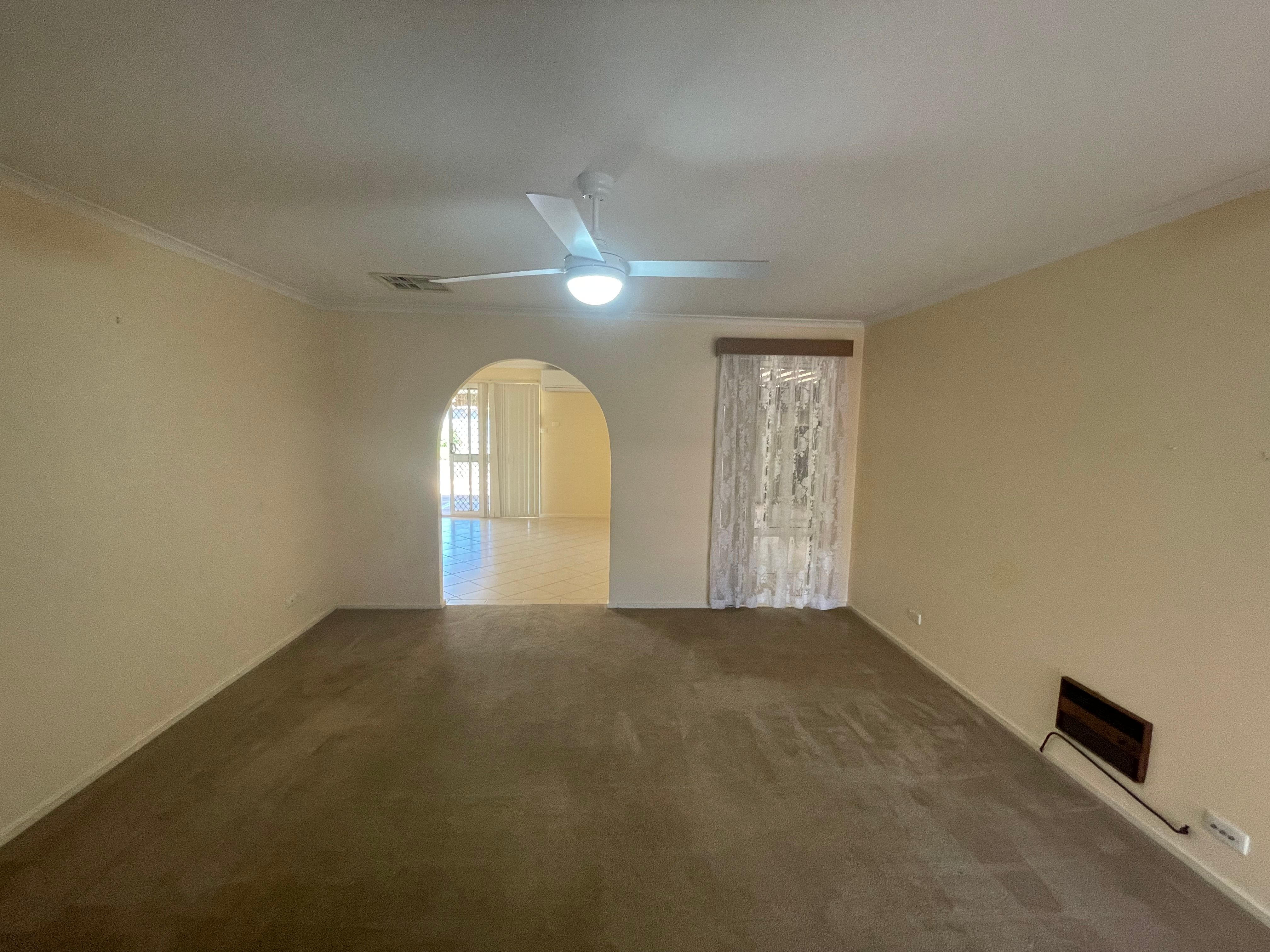 7 Anderson Crescent, Port Augusta West, SA 5700 - Leased House - Ray ...