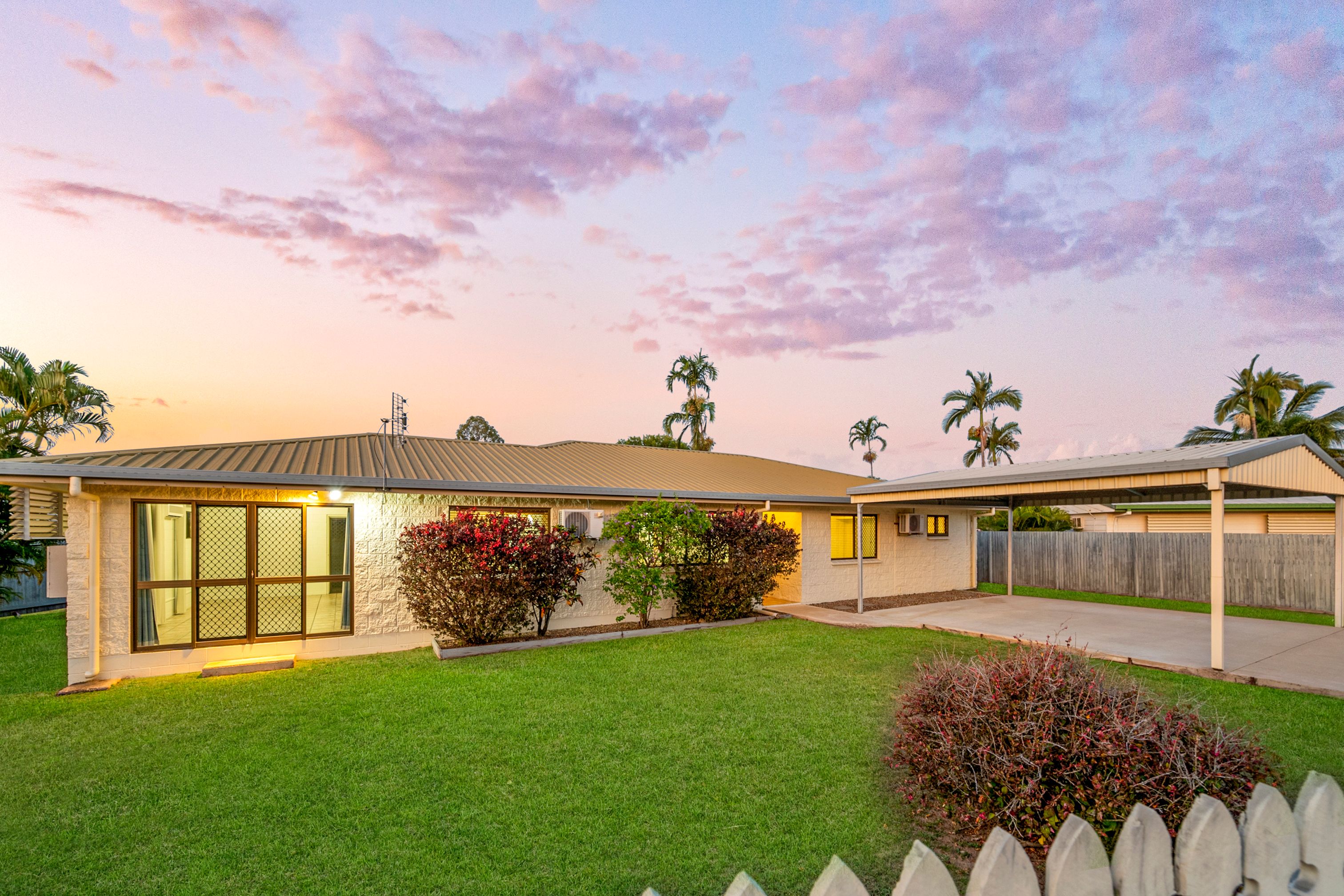 1 Saxon Court, Thuringowa Central, QLD 4817 - Sold House - Ray White ...