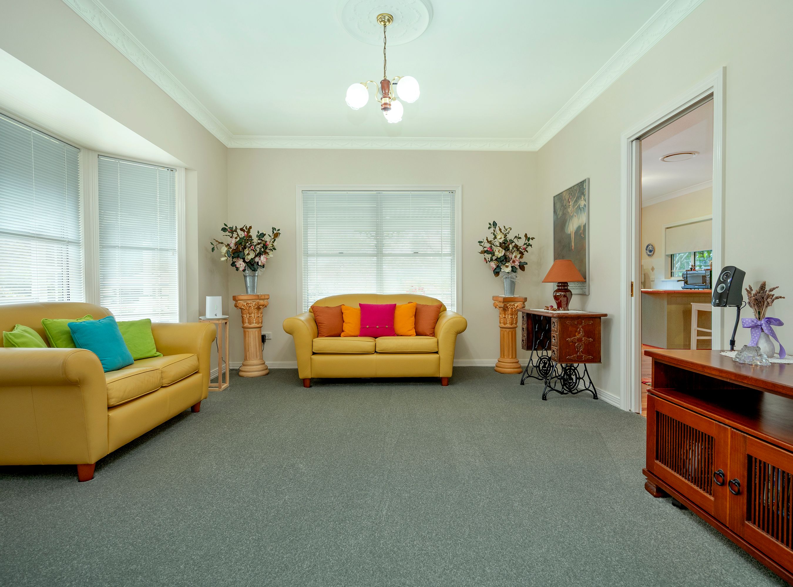 1 Bronwyn Court, Highfields, QLD 4352 - Sold House - Ray White ...