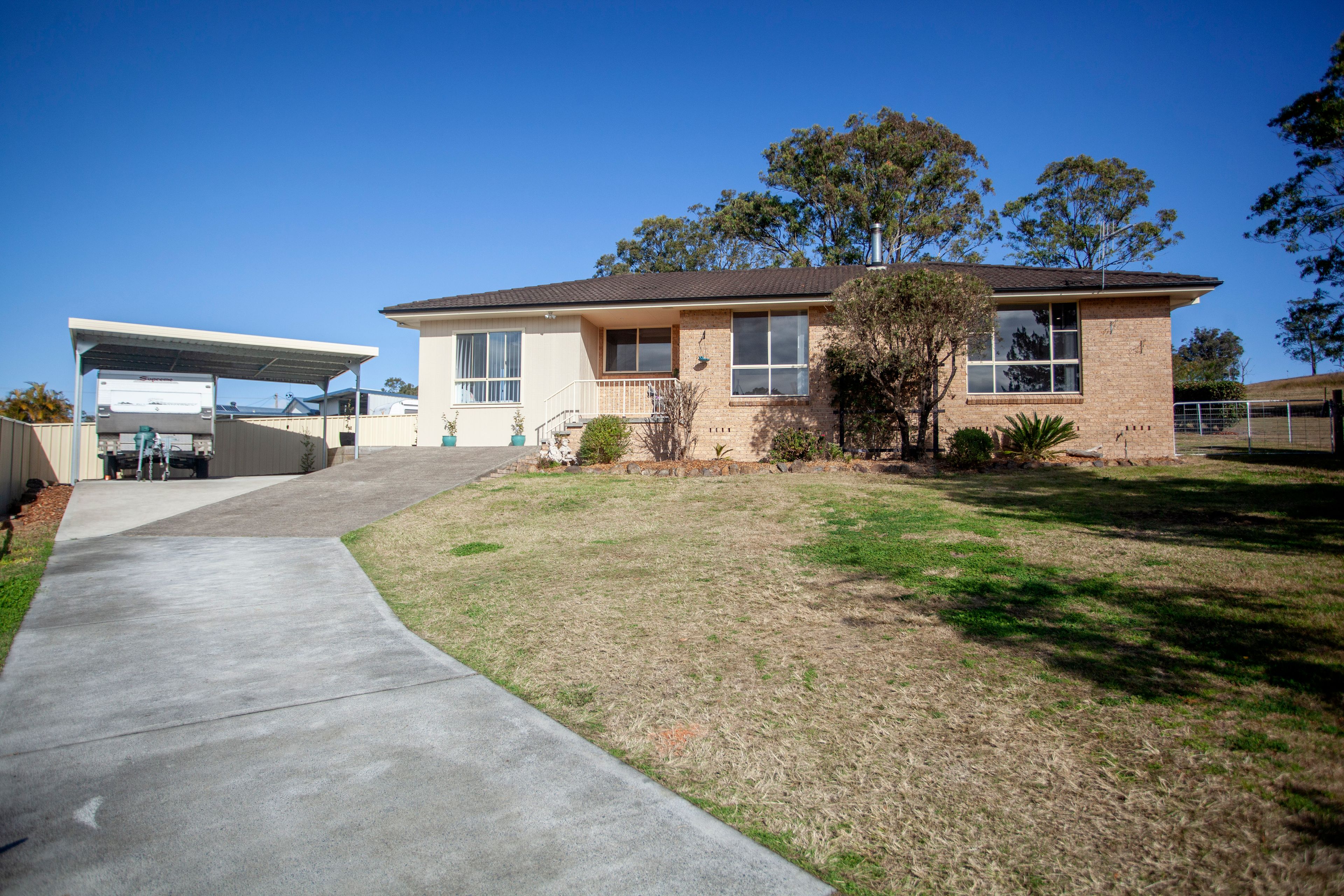 11 Hereford Close, Wingham, NSW 2429 - Sold House - Ray White Manning ...