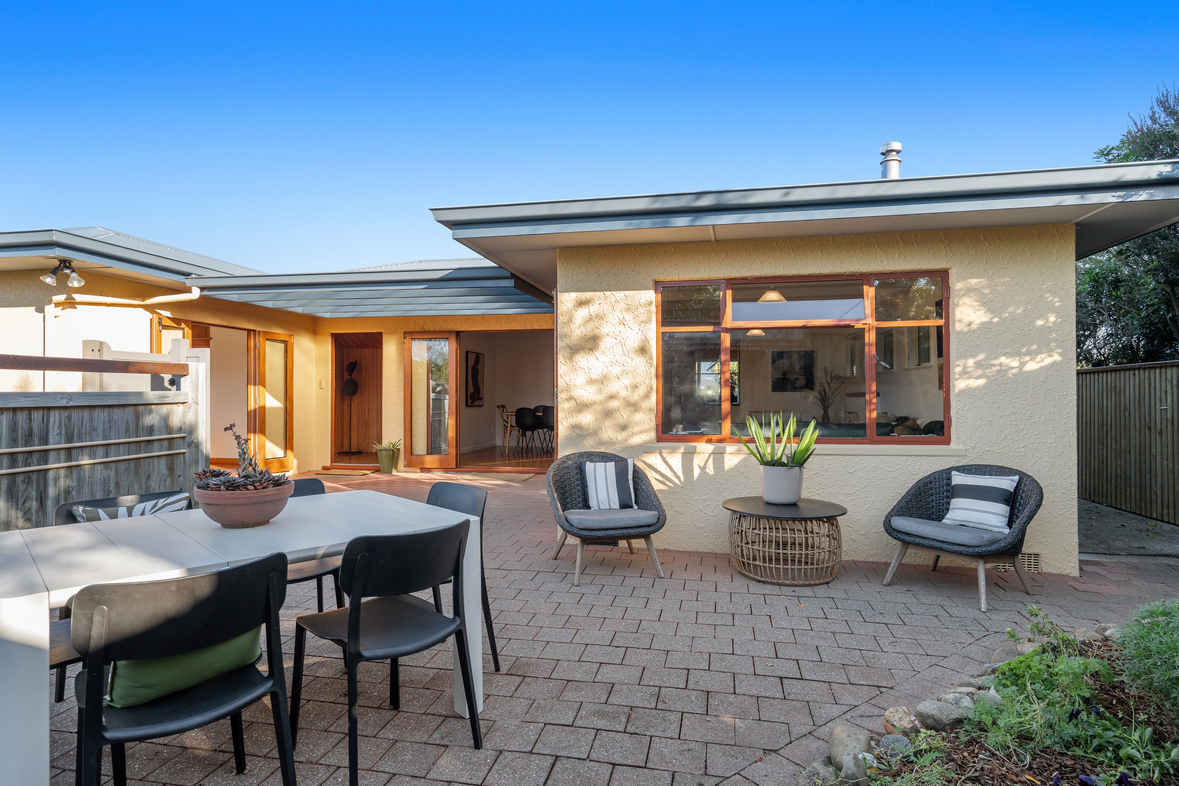 26 Stanley Crescent, Beachville, Nelson City 7010 - Sold House - Ray ...