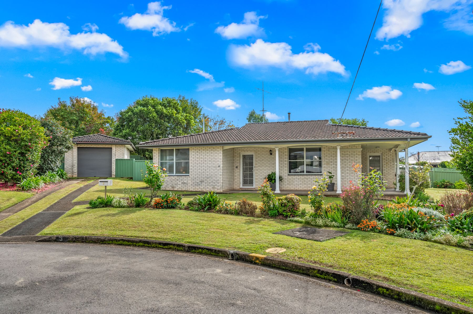 Ray White Rural Lifestyle Sydney