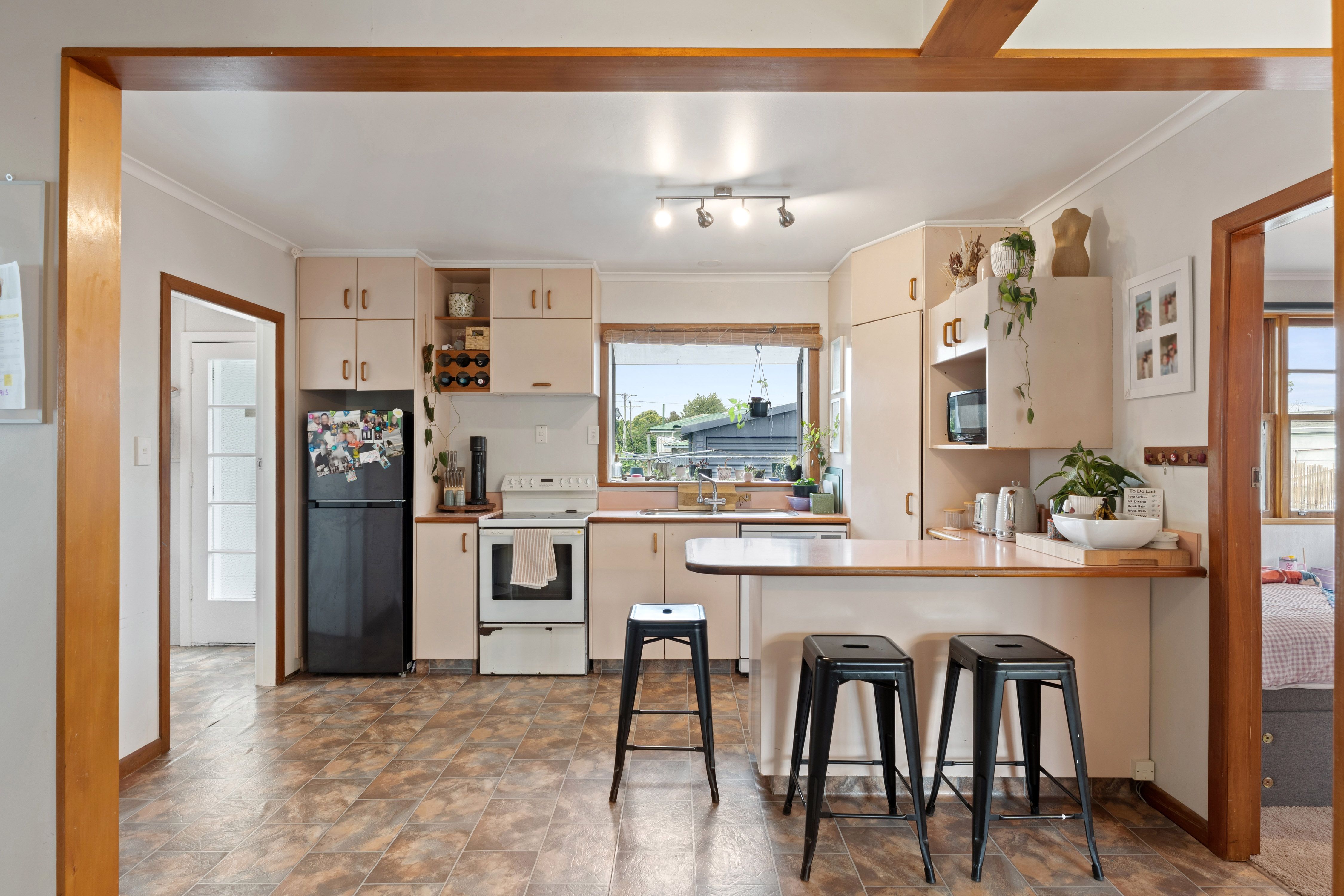 37 Wellington Street, Te Hapara, Gisborne District 4010 - Sold House ...