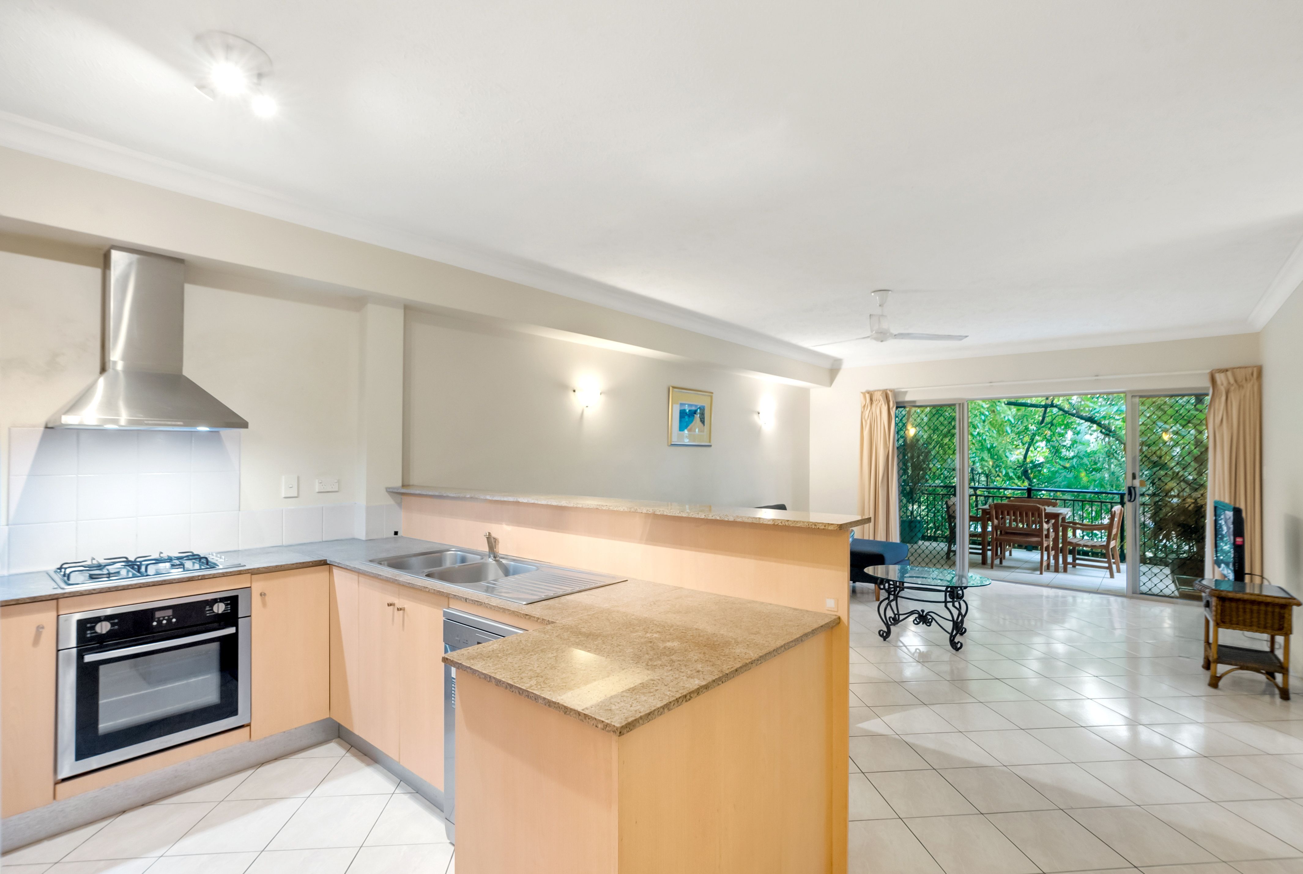 1406/2-10 Greenslopes Street, Cairns North, QLD 4870 - Sold Unit - Ray ...