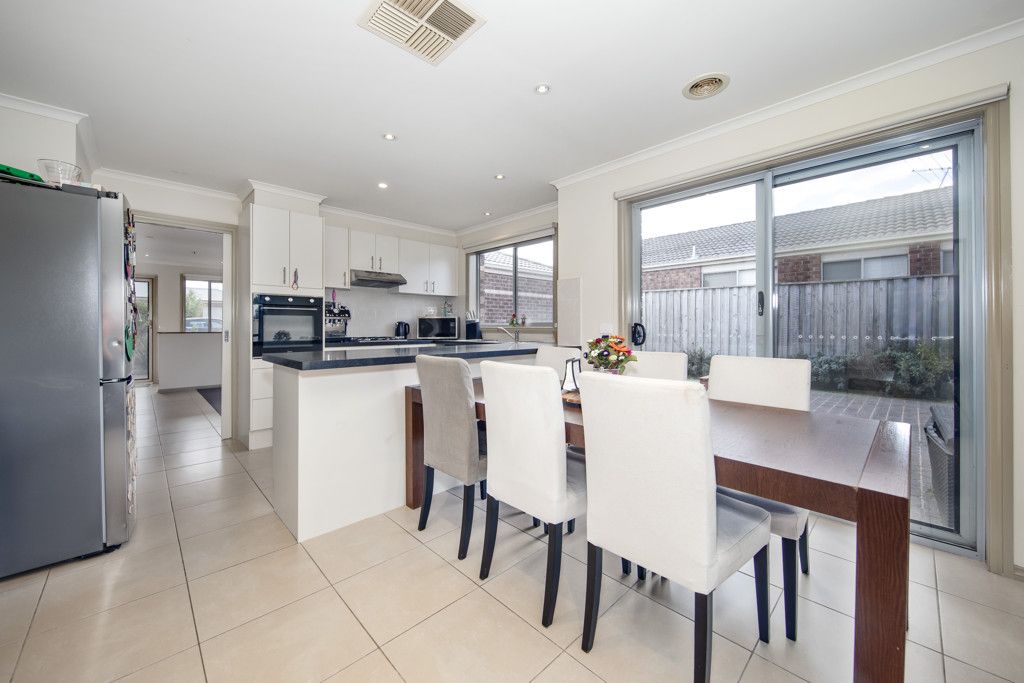 4 Gabbo Court, Sunbury, VIC 3429 - Leased House - Ray White Sunbury