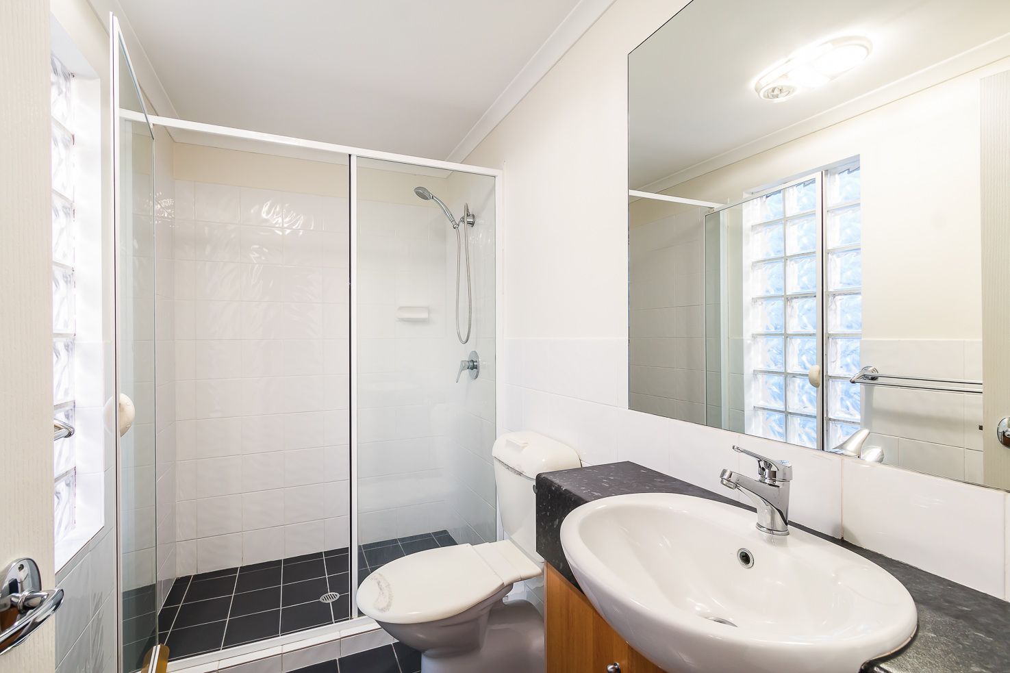 9/20 Norton Street, Upper Mount Gravatt, QLD 4122 - Leased Unit - Ray ...