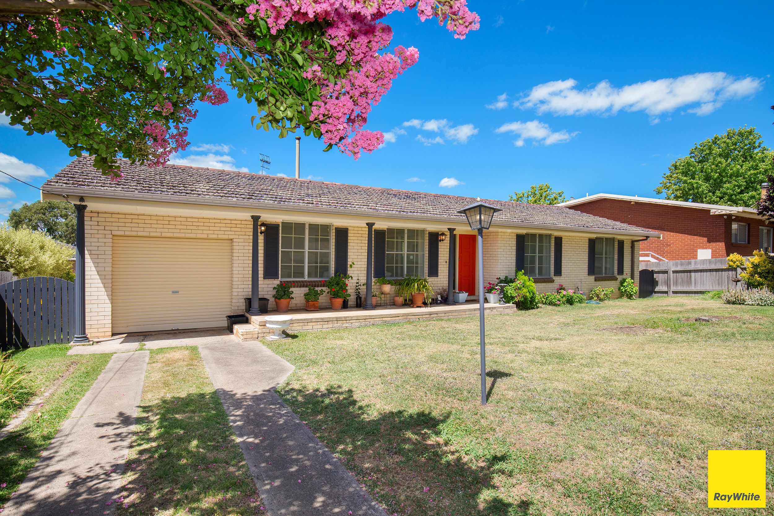14 Gordon Street, Armidale, NSW 2350 - Sold House - Ray White Armidale