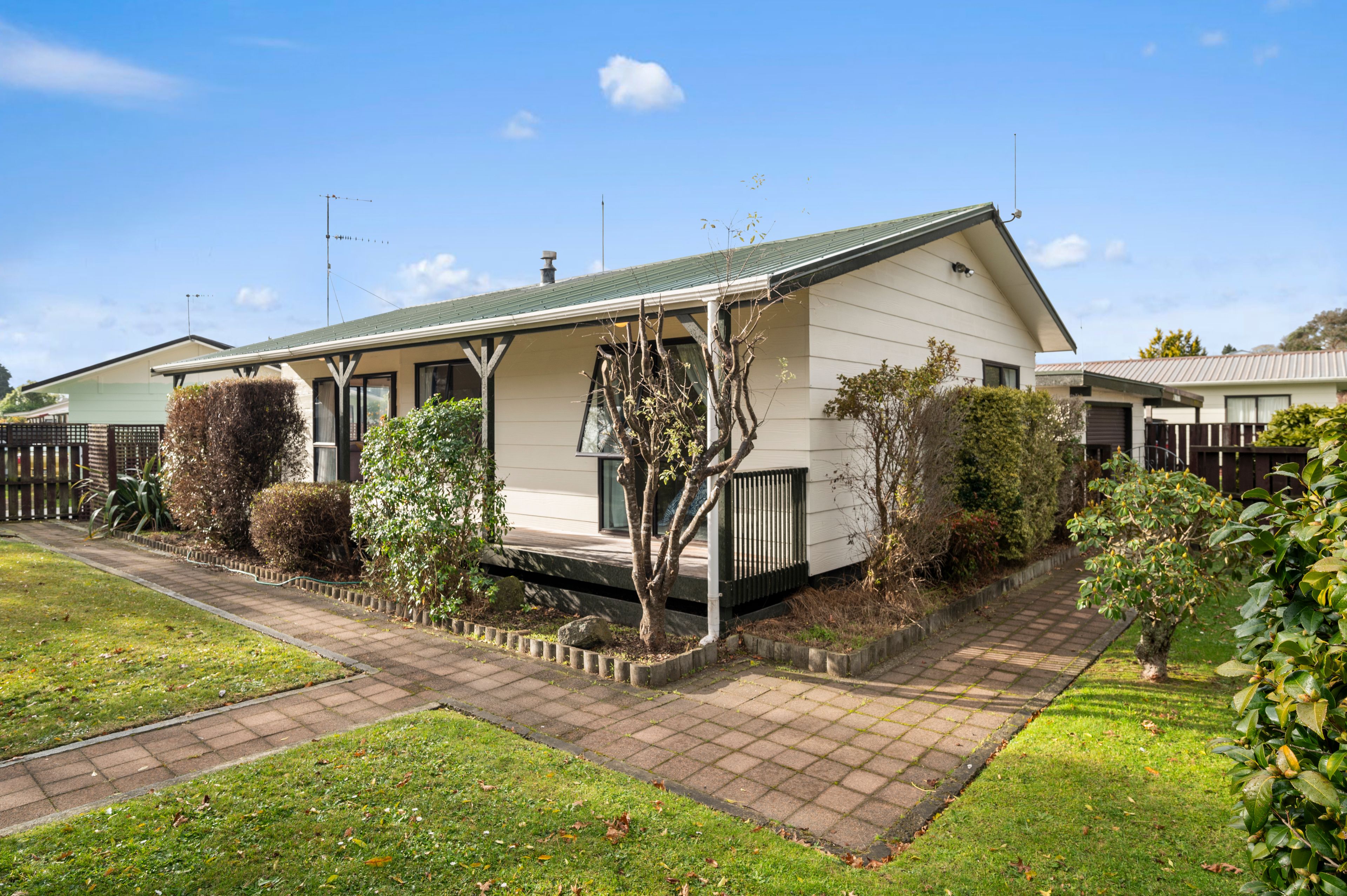 48A Aquarius Drive, Kawaha Point, Rotorua District 3010 - Sold House ...