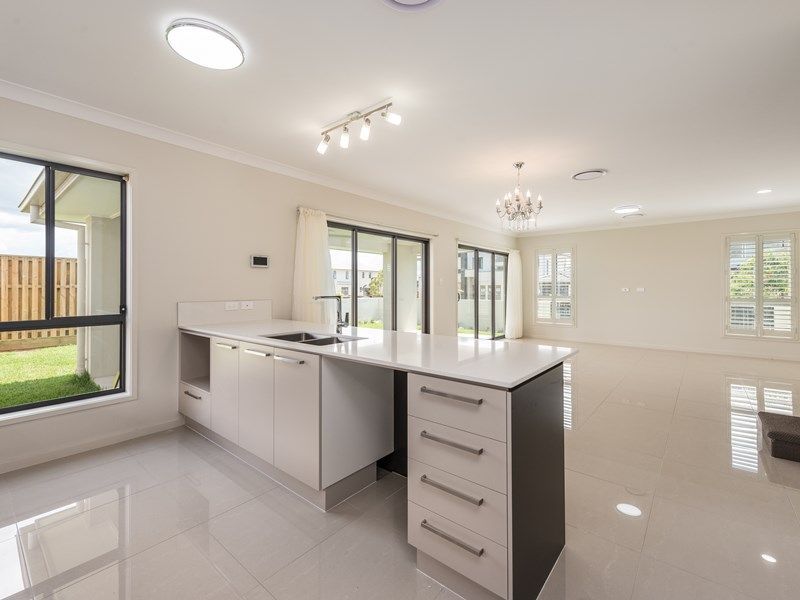 57 Phoenix Street, Rochedale, QLD 4123 - Leased House - Ray White Rochedale