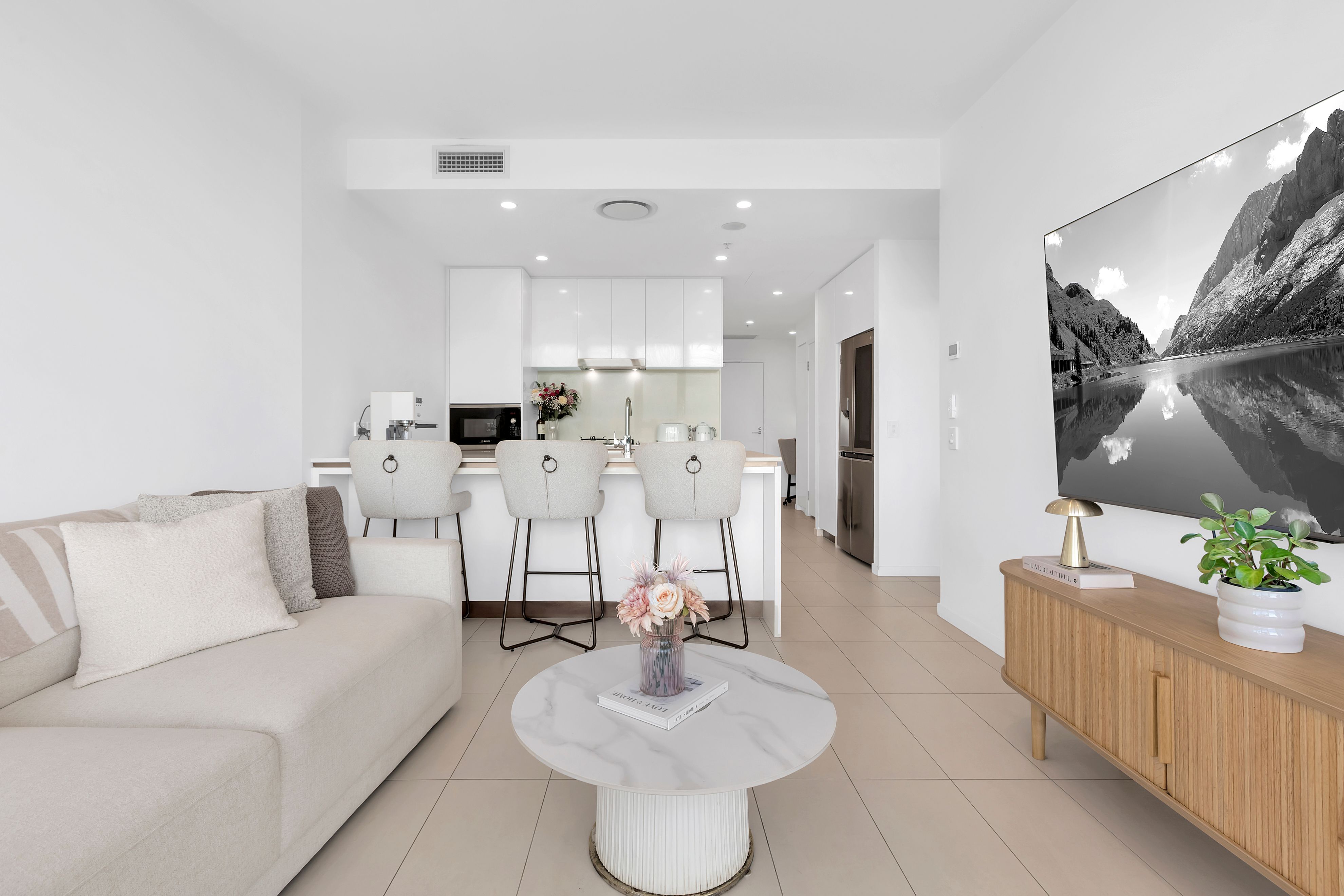 31602/24 Stratton Street, Newstead, QLD 4006 - Sold Apartment - Ray ...