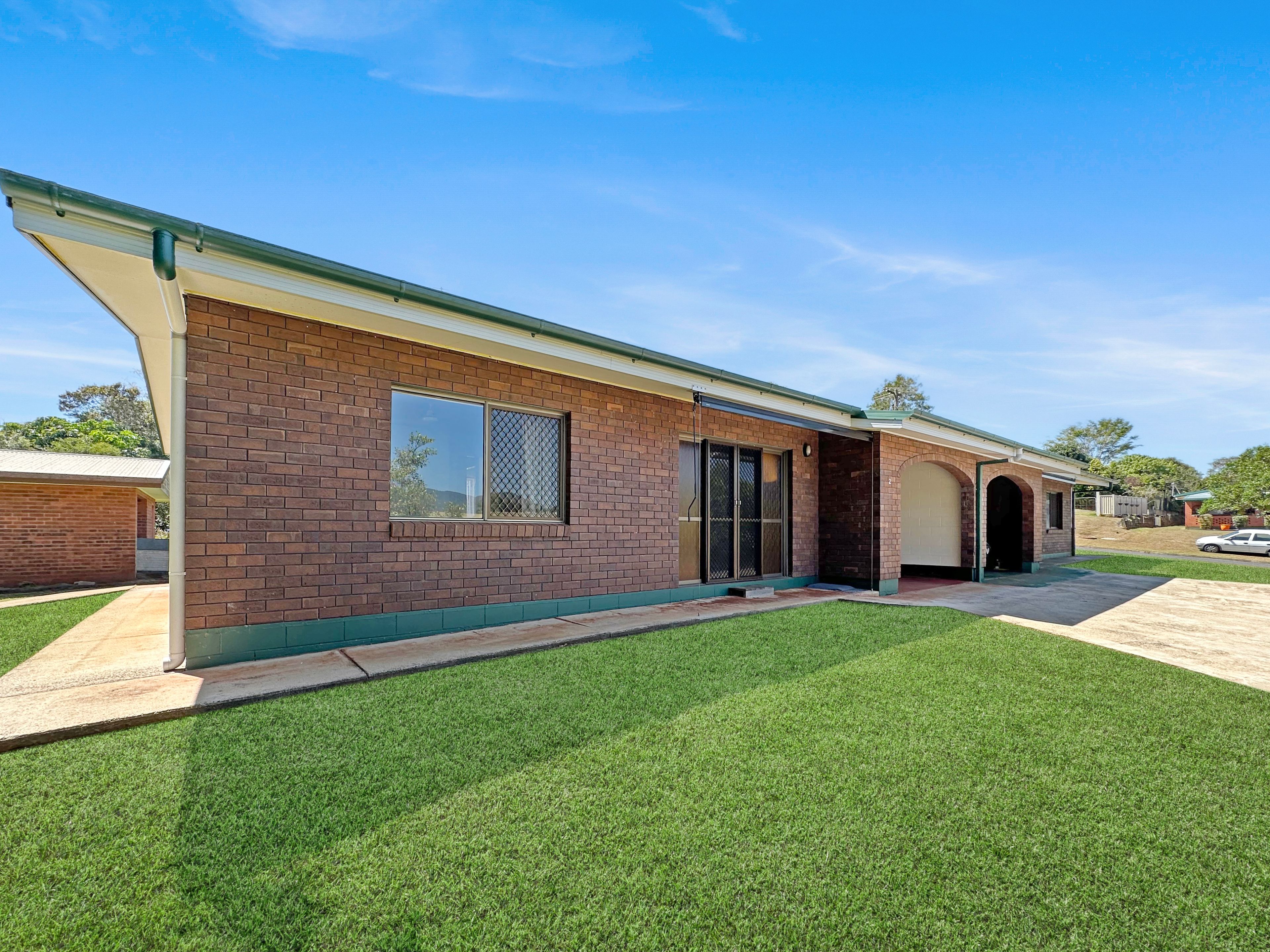 25 Putt Street, Atherton, QLD 4883 - Sold DuplexSemi-detached - Ray ...