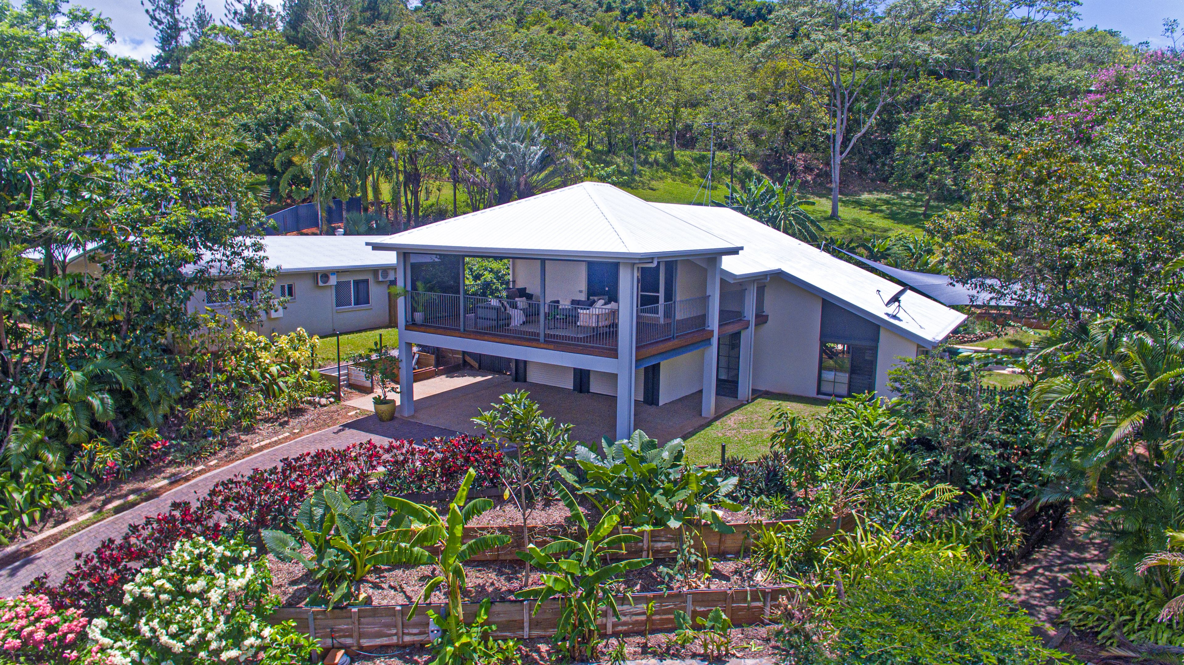 1 Dove Court, Bayview Heights, QLD 4868 - Sold House - Ray White Cairns ...