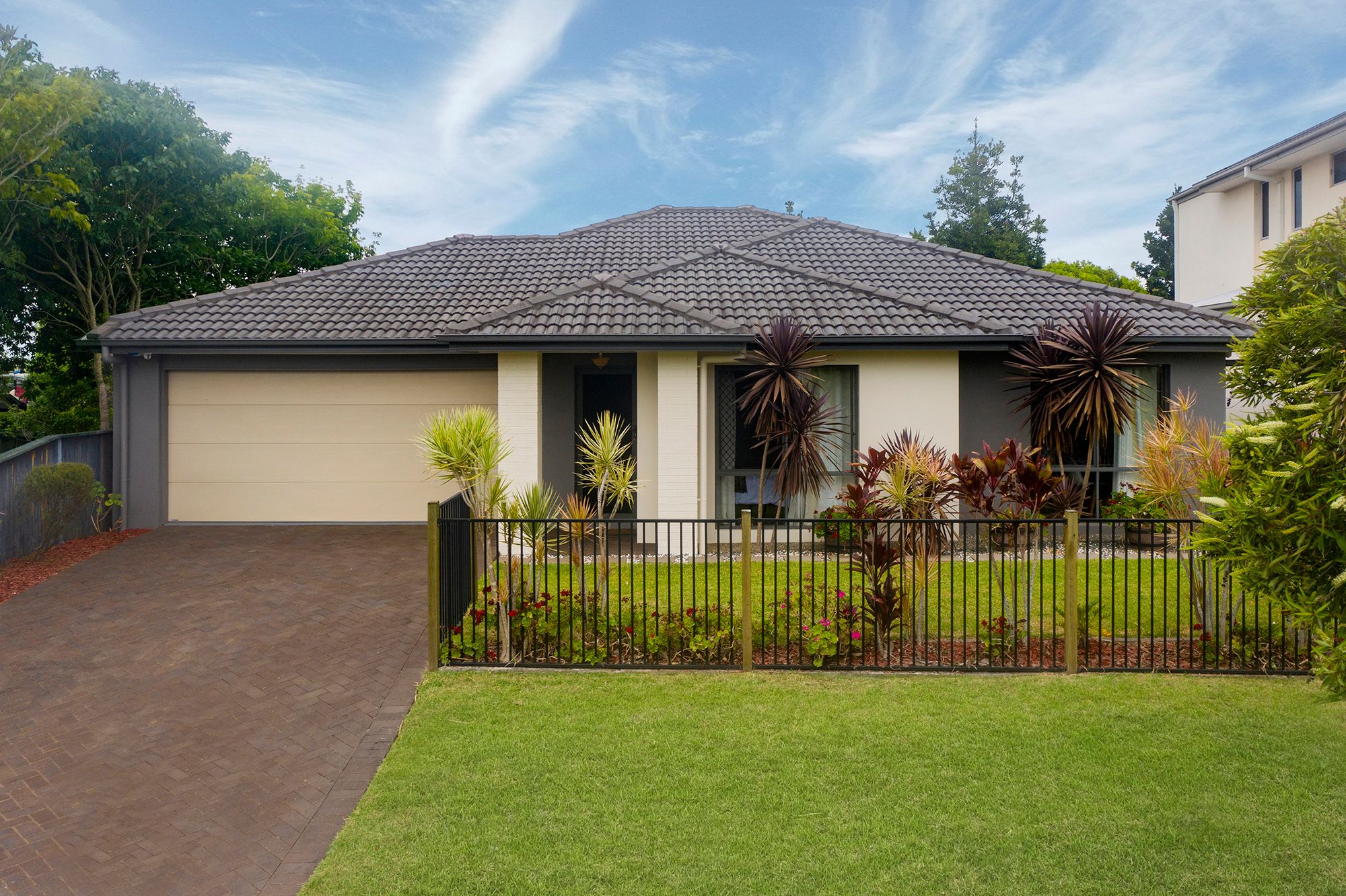 66 Phoenix Street, Rochedale, QLD 4123 - Sold House - Ray White Rochedale