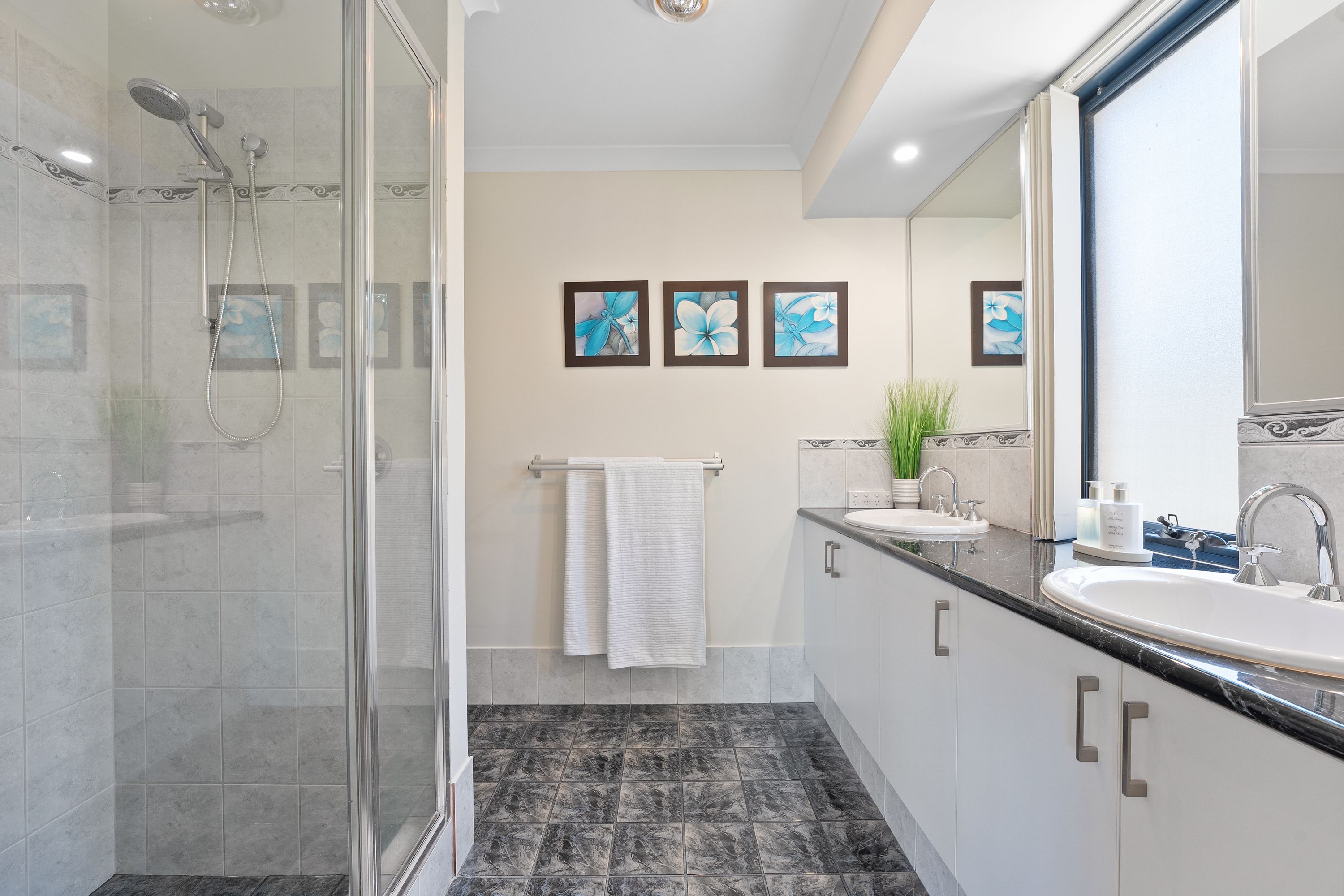 6 Colreavy Ramble, Baldivis, WA 6171 - House for Sale - Ray White ...