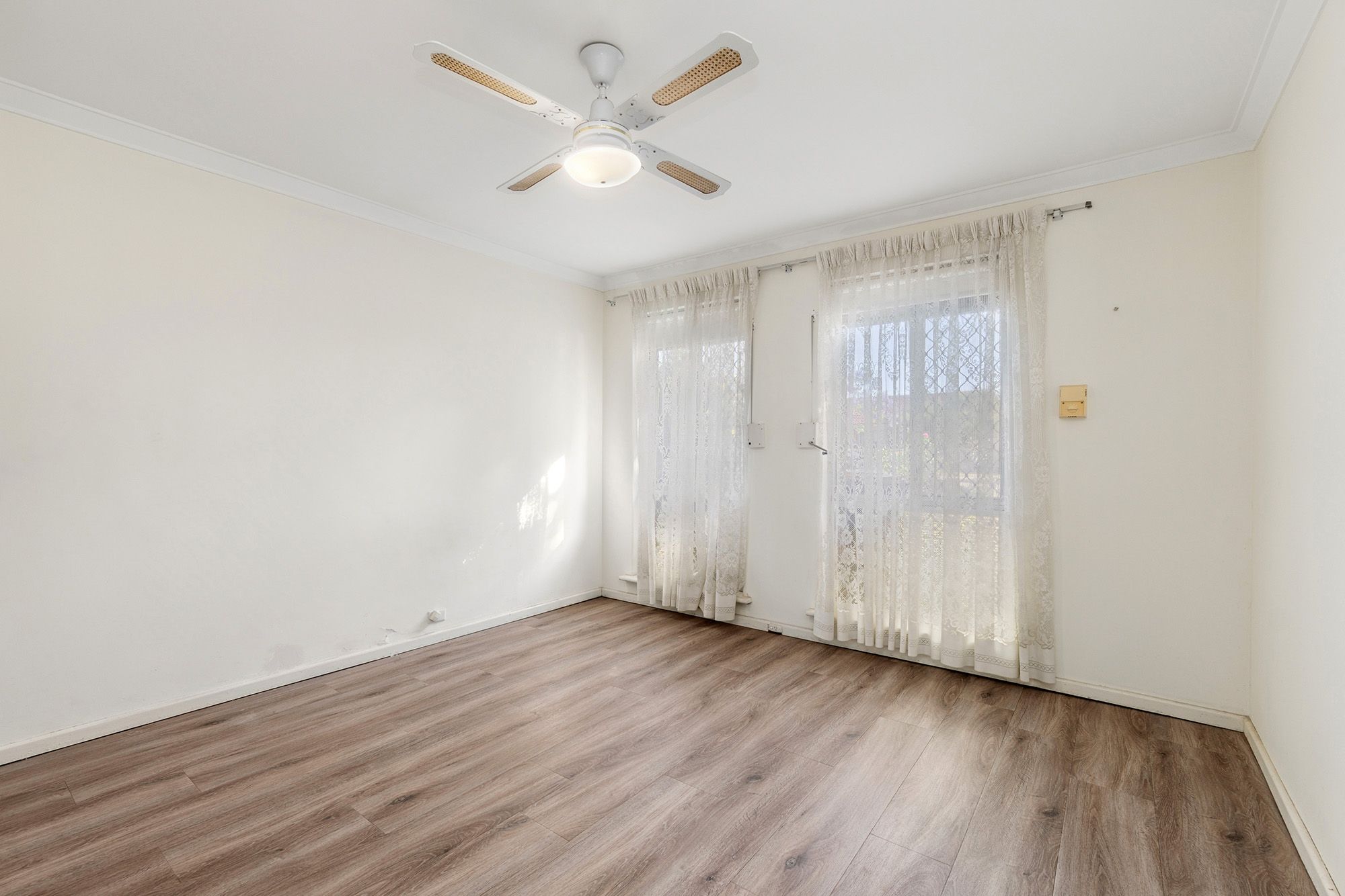 88 Leeds Street, Dianella, WA 6059 - Sold DuplexSemi-detached - Ray ...