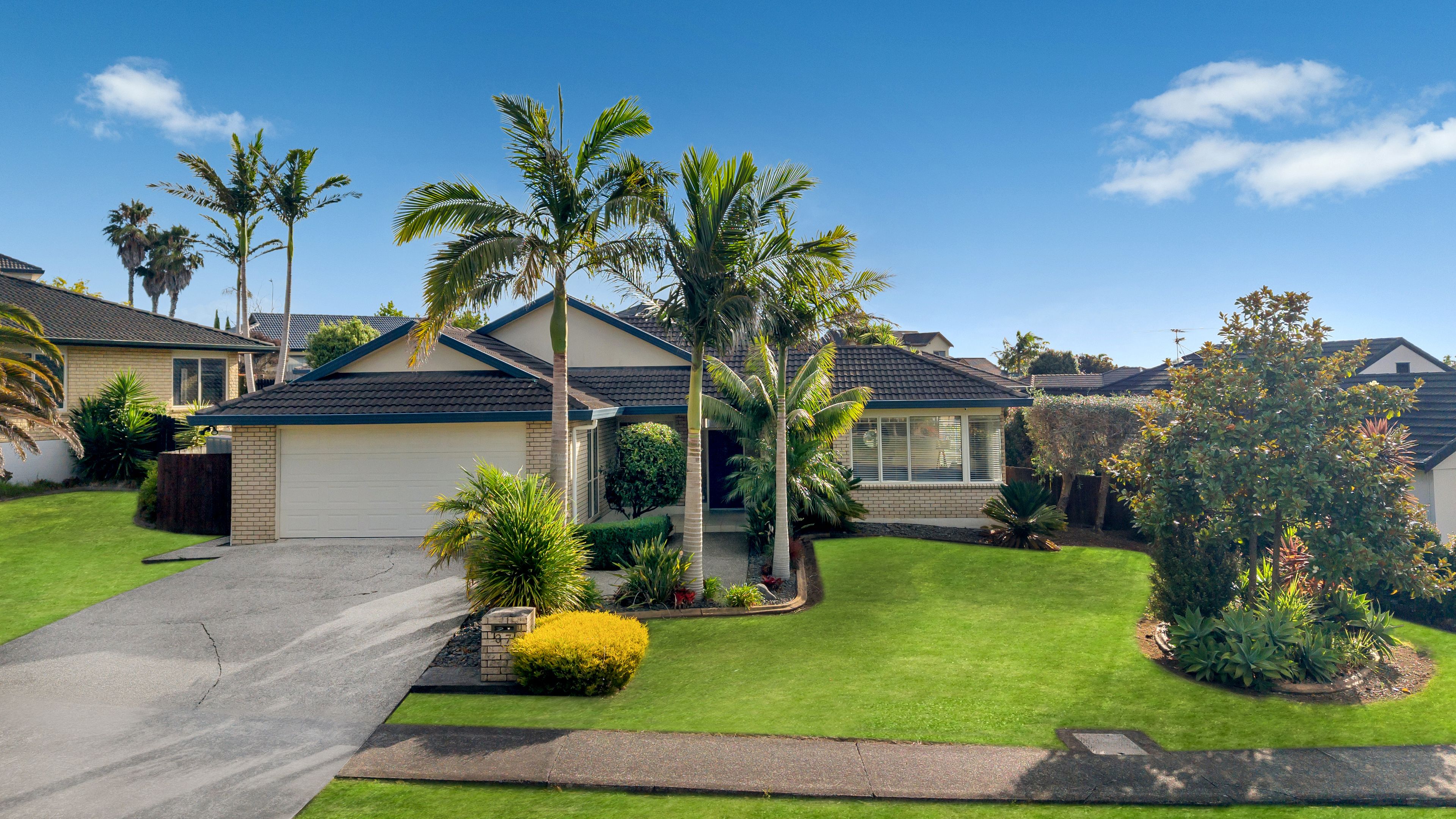 37 Moyrus Cresent, East Tamaki Heights, Manukau City 2016 - Sold House ...