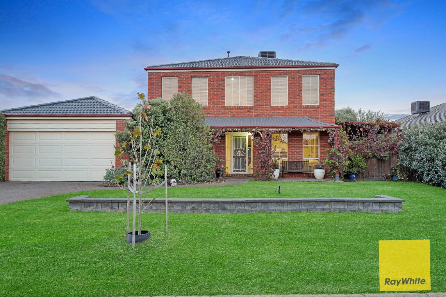 Ray White Point Cook