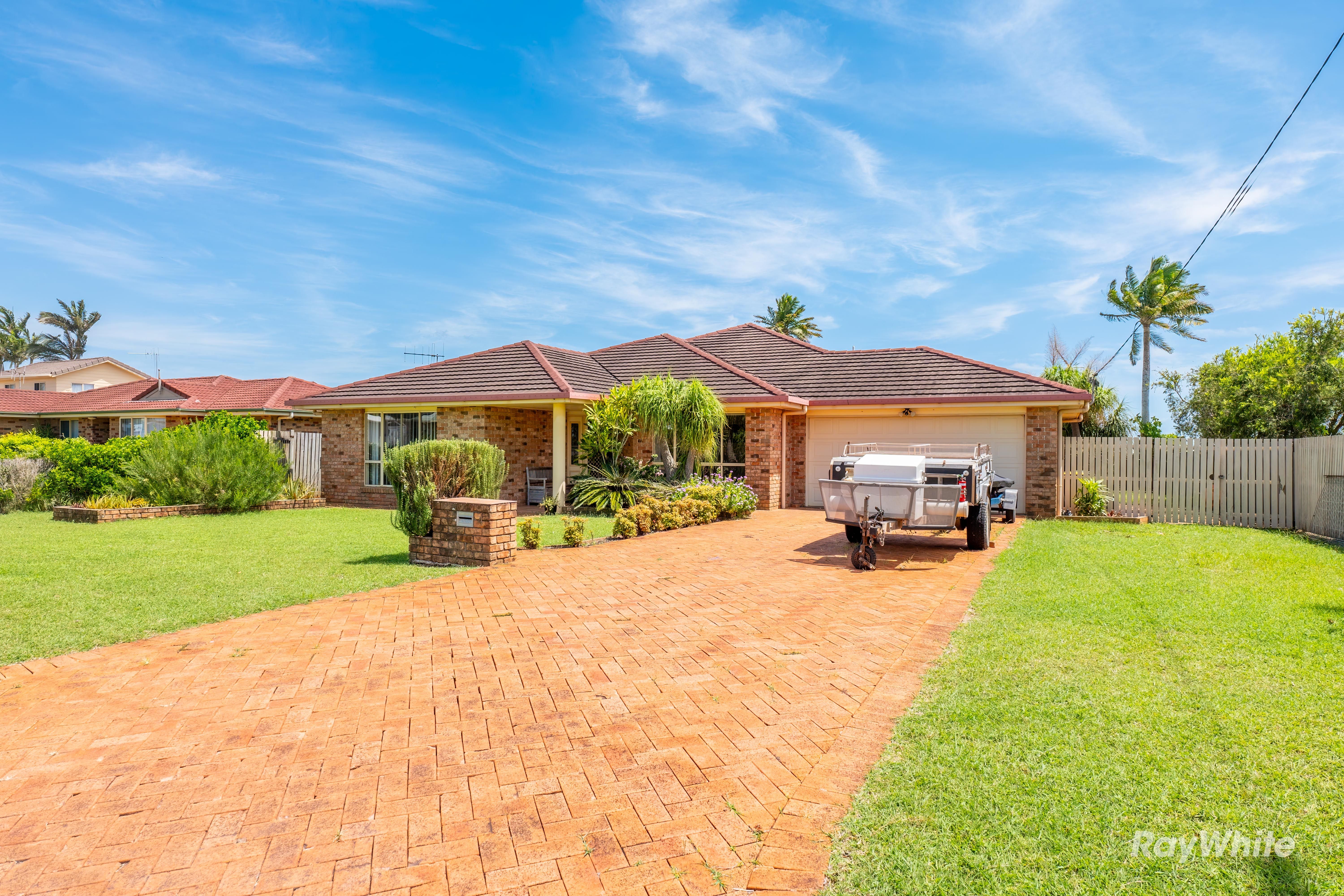 4 Camilleri Court, Elliott Heads, QLD 4670 - Leased House - Ray White ...