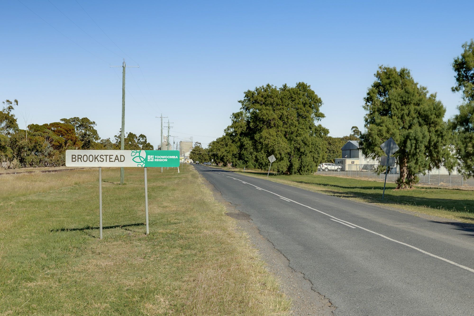 "Jackabee" - "Jackabee" Corner Madelaine St & Gore Highway, BROOKSTEAD ...