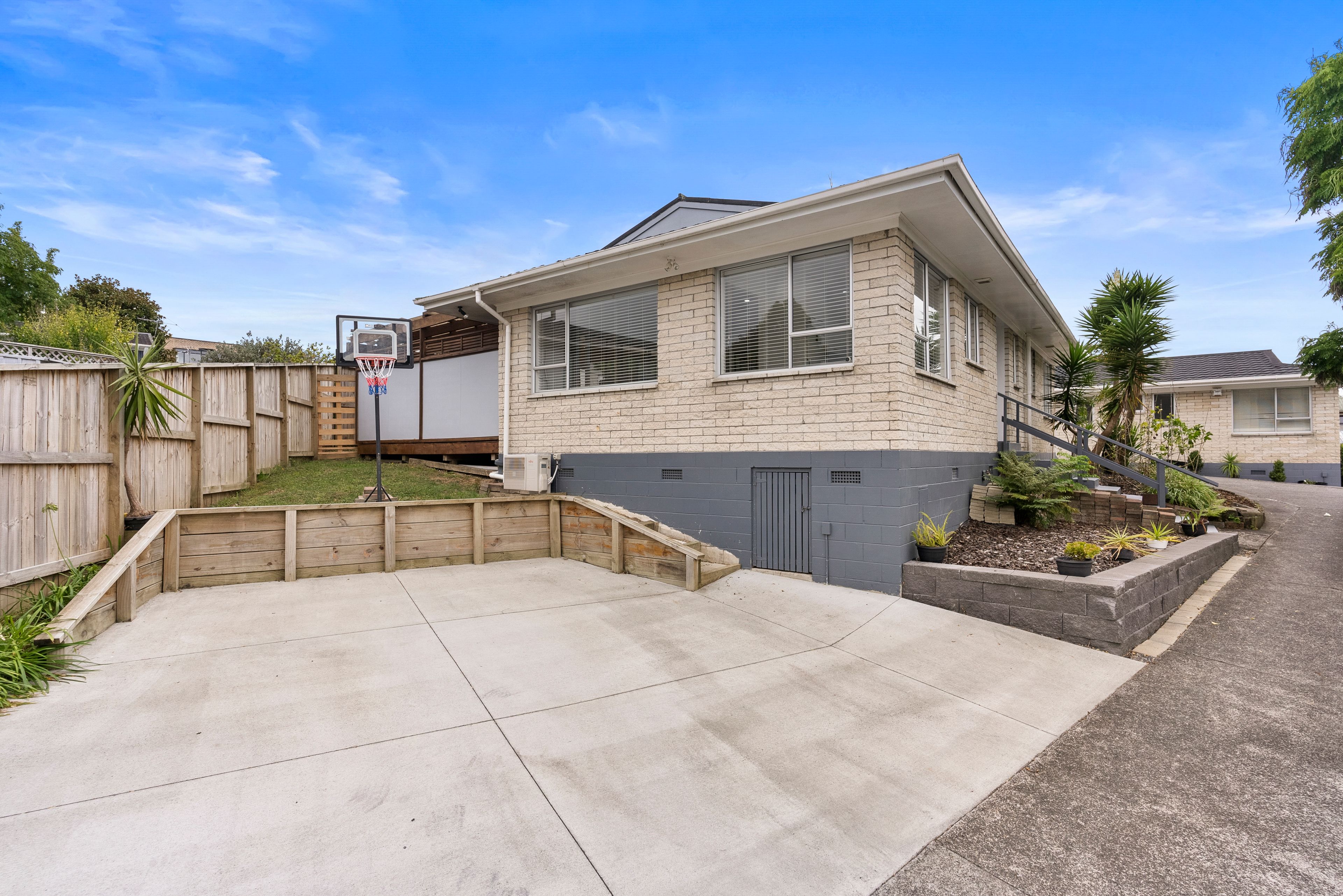 1/15 Sherie Place, Howick, Manukau City 2014 - Sold House - Ray White ...