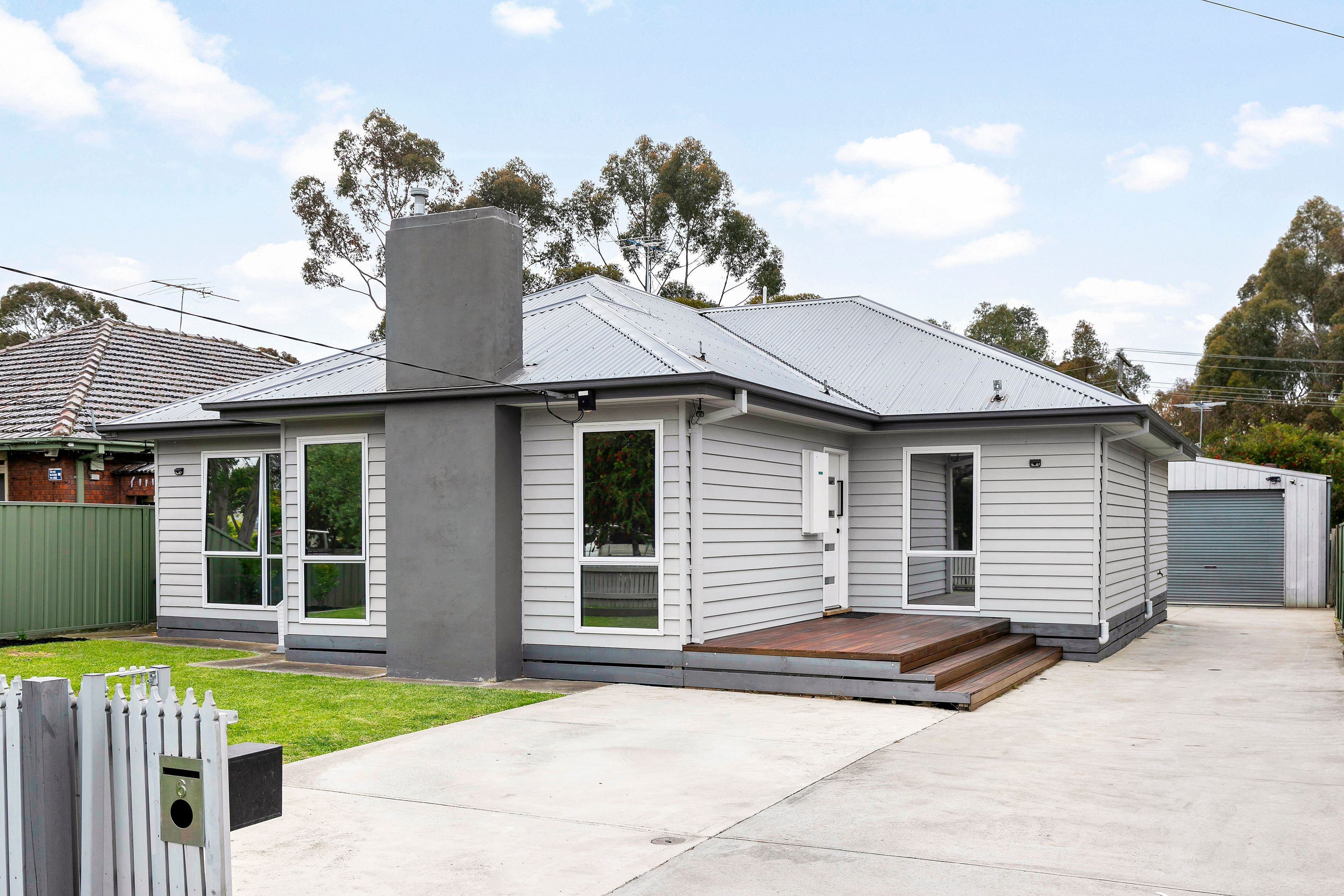 Ray White Pascoe Vale