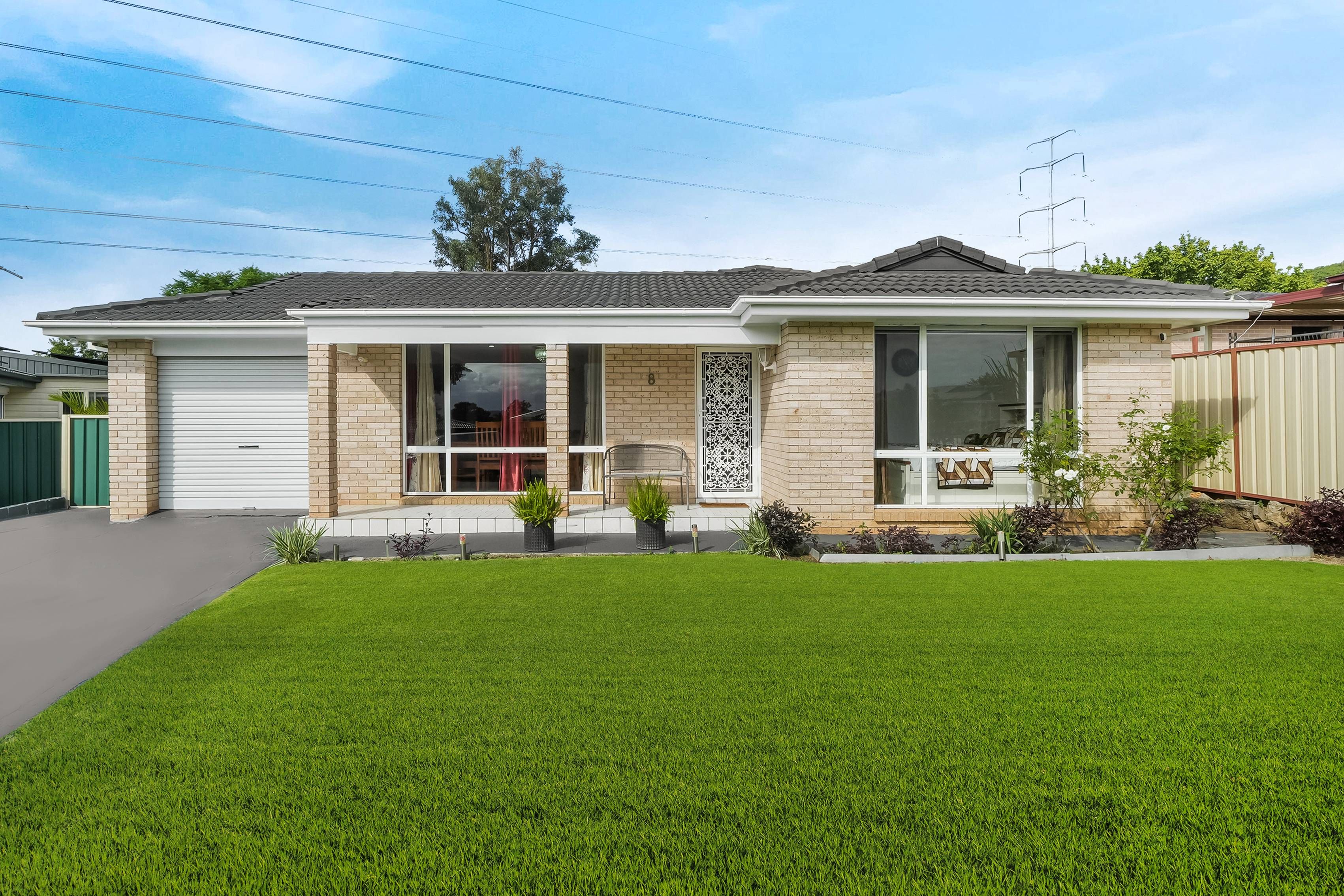 8 Rushes Place, Minto, NSW 2566 - Sold House - Ray White Macarthur Group