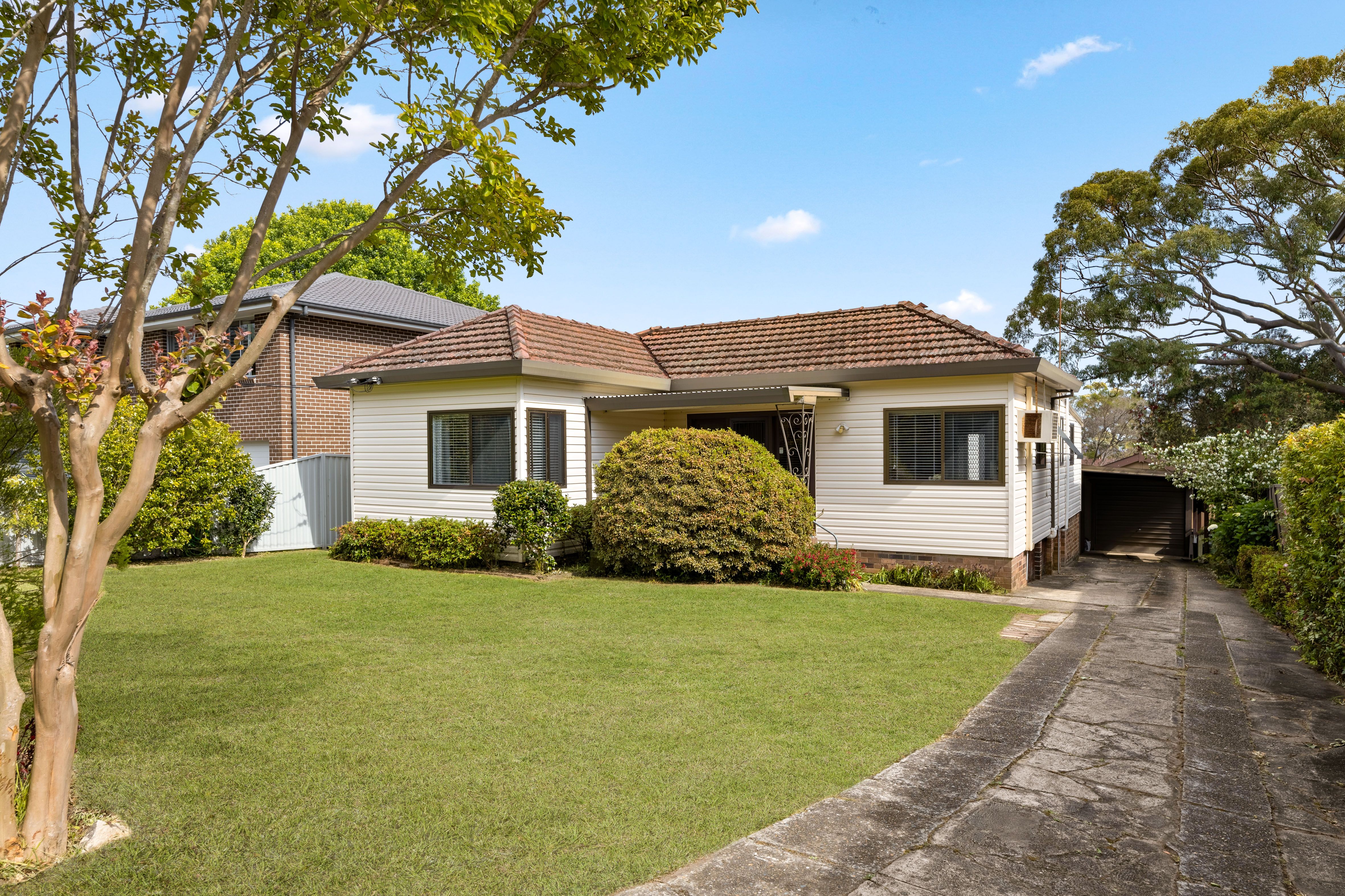 257 Loftus Avenue, Loftus, NSW 2232 - Sold House - Ray White Sutherland ...