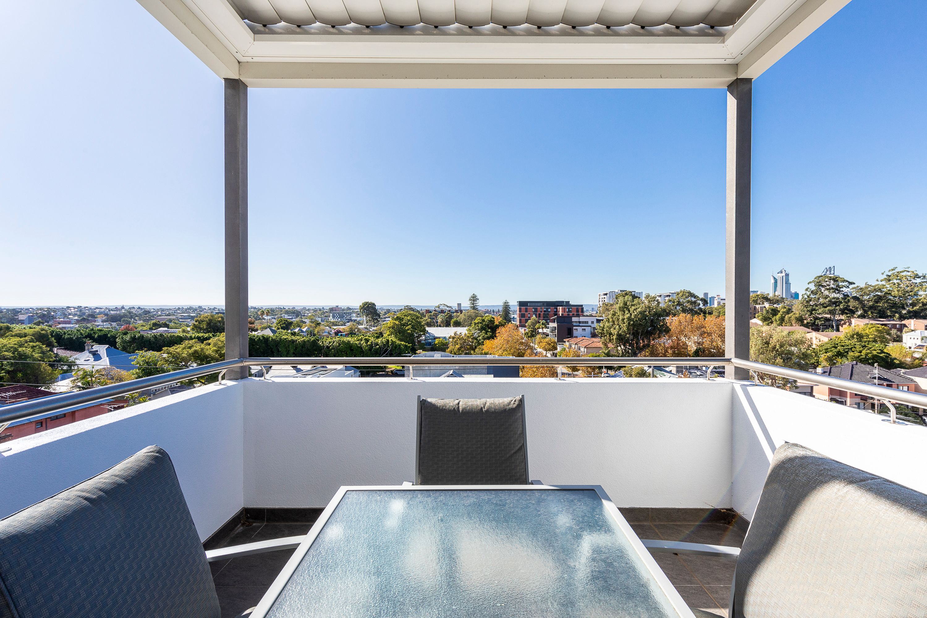 54/110 Cambridge Street, West Leederville, WA 6007 - Sold Apartment - Ray White Inner North